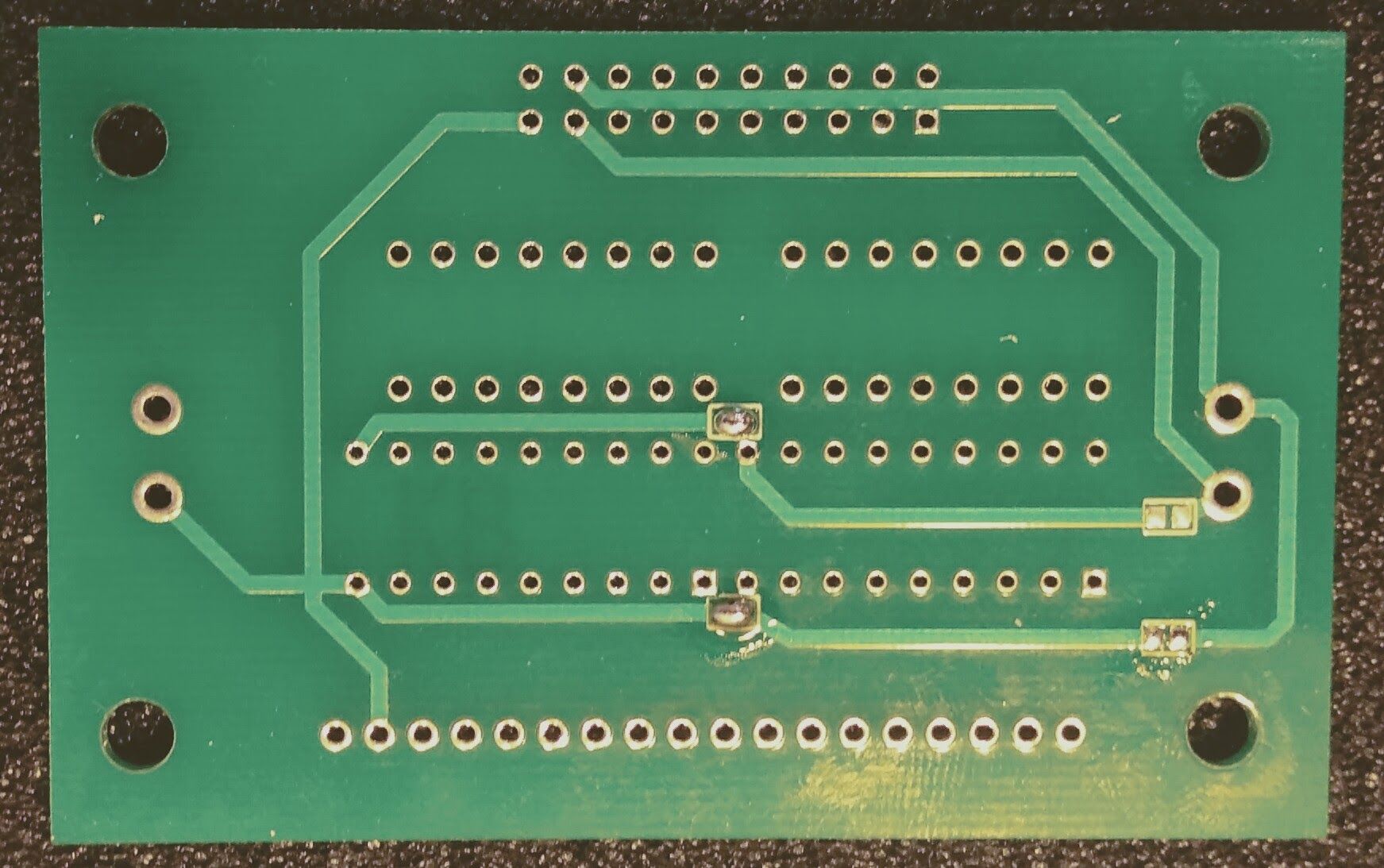 16 Channel ULN2XXX Darlington Transistor Array Breakout Board : 6 Steps ...