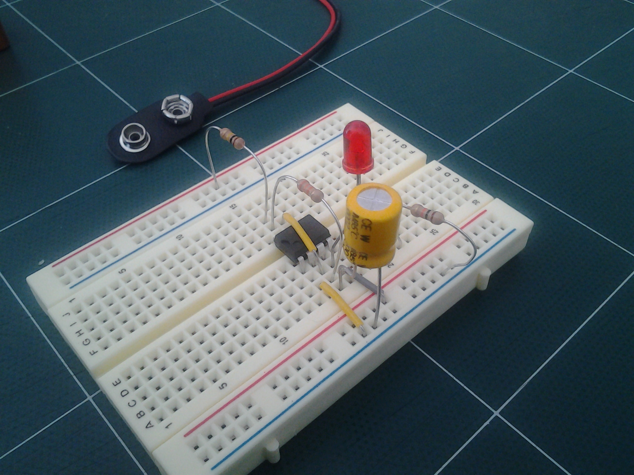 My First Circuit: a Blinking LED : 16 Steps - Instructables