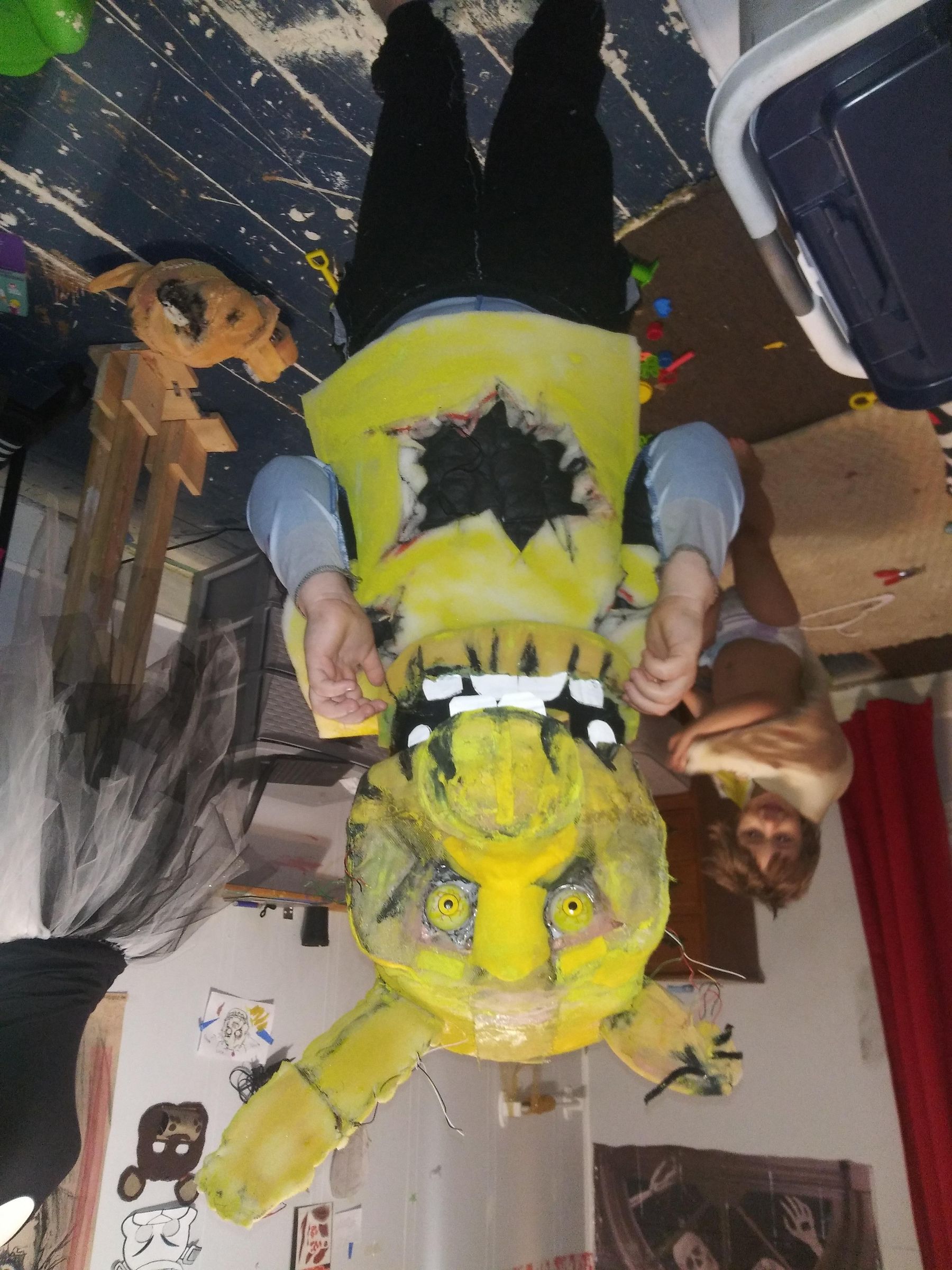 DIY FNAF Spring Trap Full Costume : 4 Steps - Instructables
