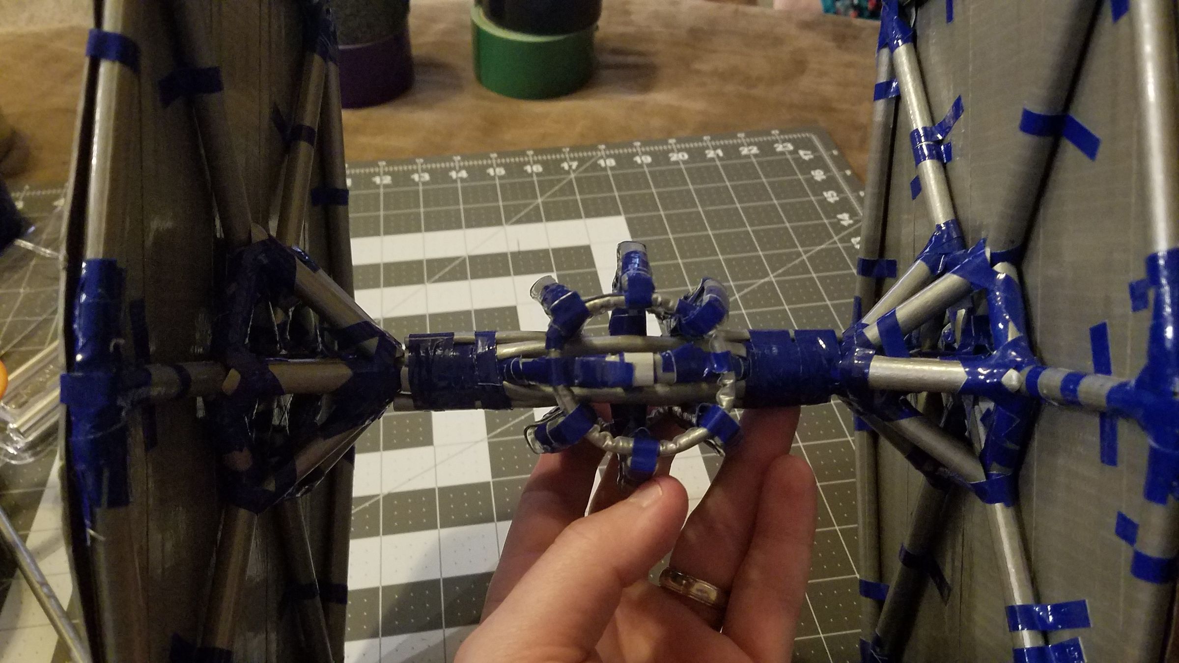 Tie Fighter : 14 Steps (with Pictures) - Instructables