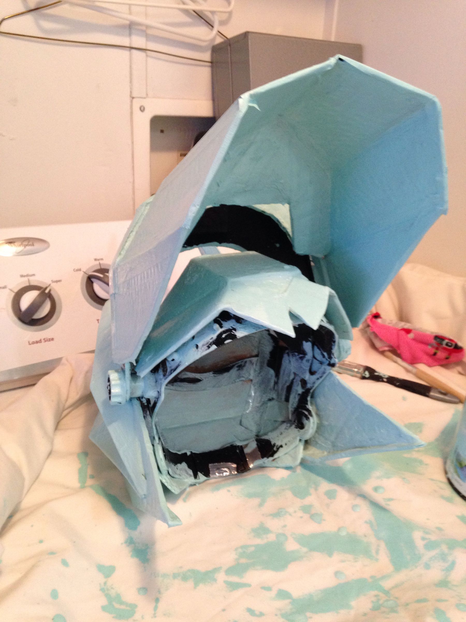 10 Easy Steps to a Cardboard Helmet : 10 Steps - Instructables