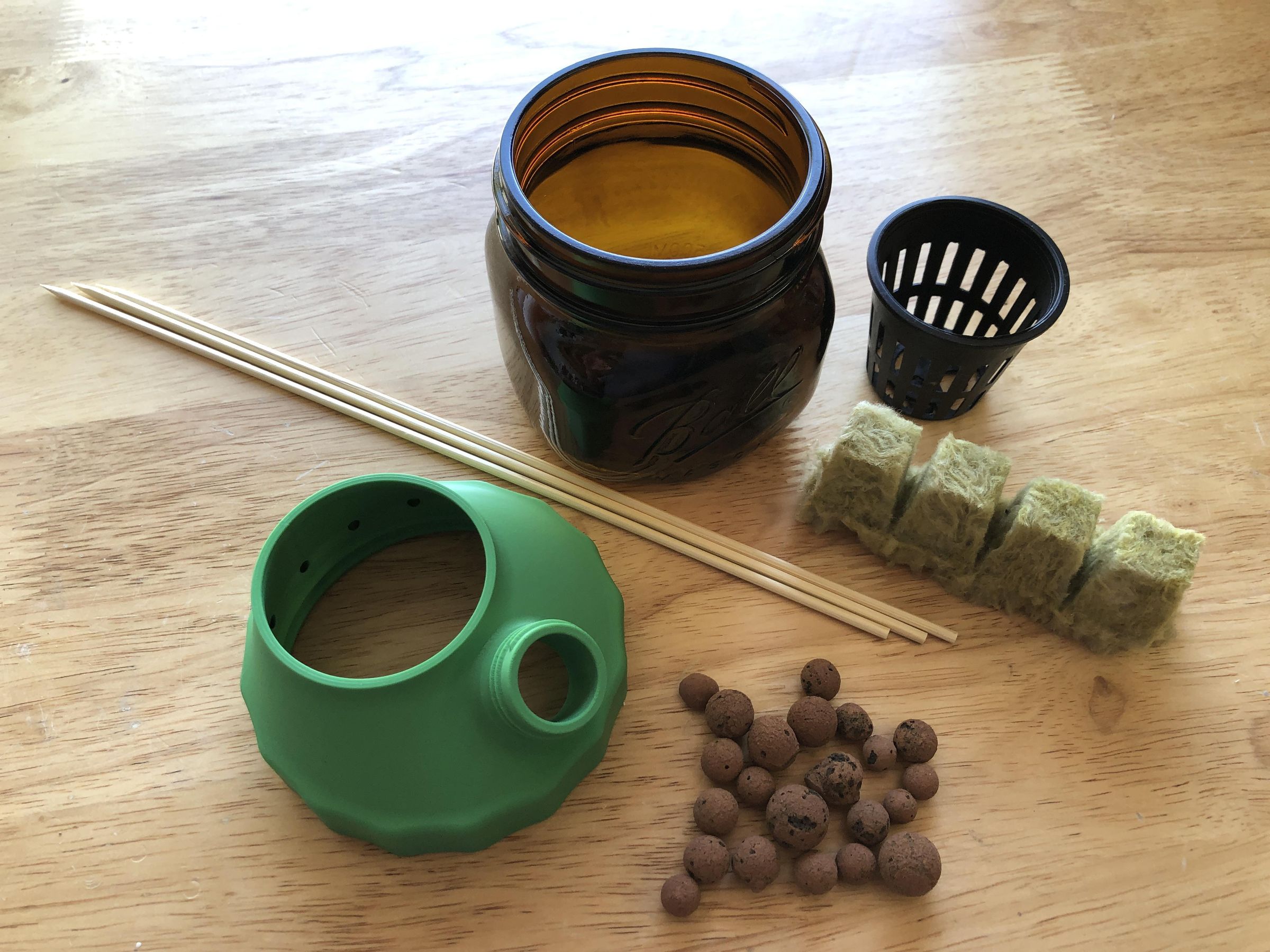 Mini Kratky Jars - Easy Hydroponics : 12 Steps (with Pictures ...