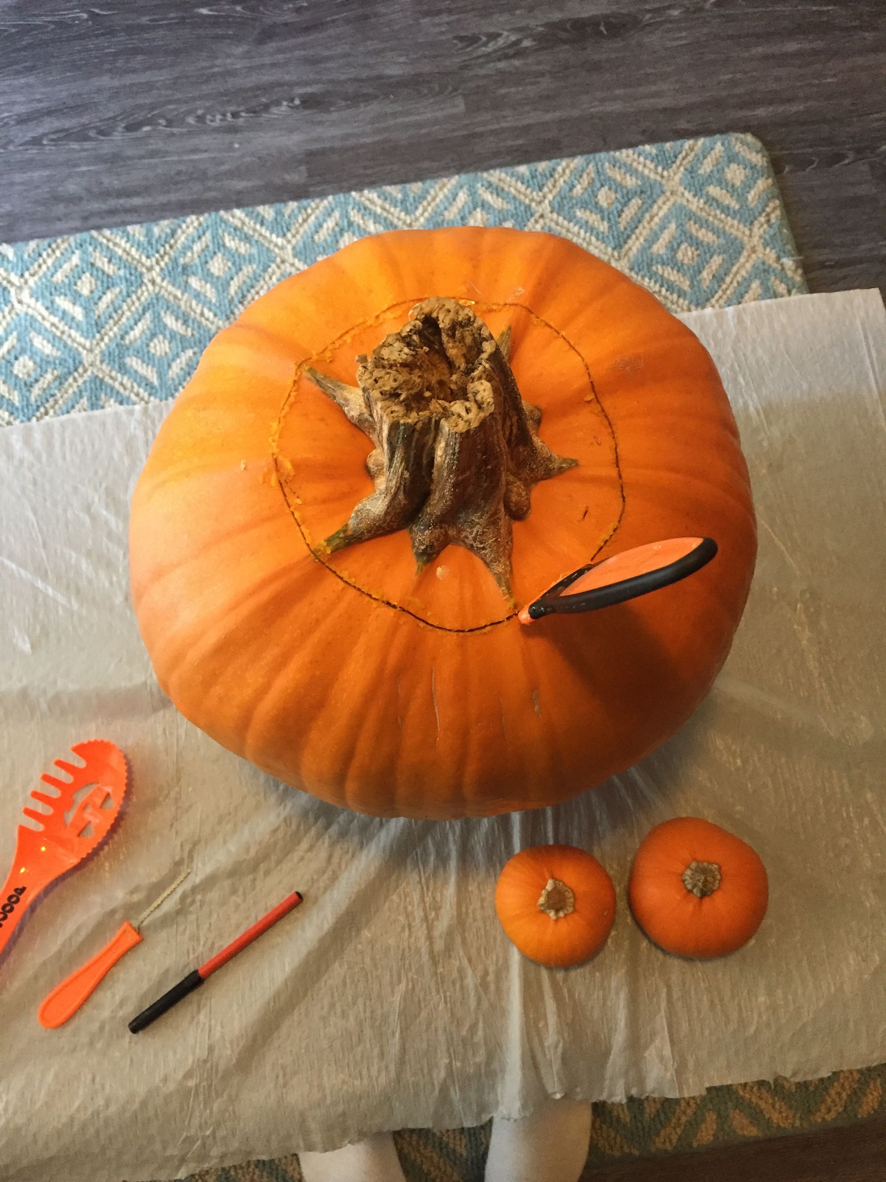 The Cannibalistic Pumpkin : 6 Steps (with Pictures) - Instructables