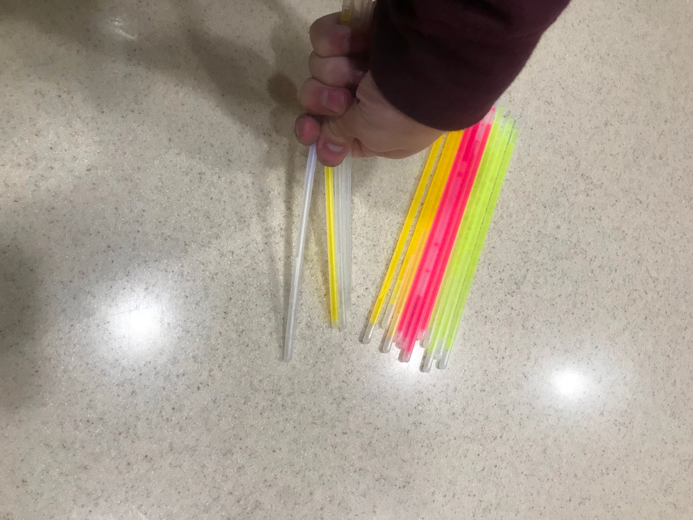 Glow Stick Lantern : 11 Steps - Instructables