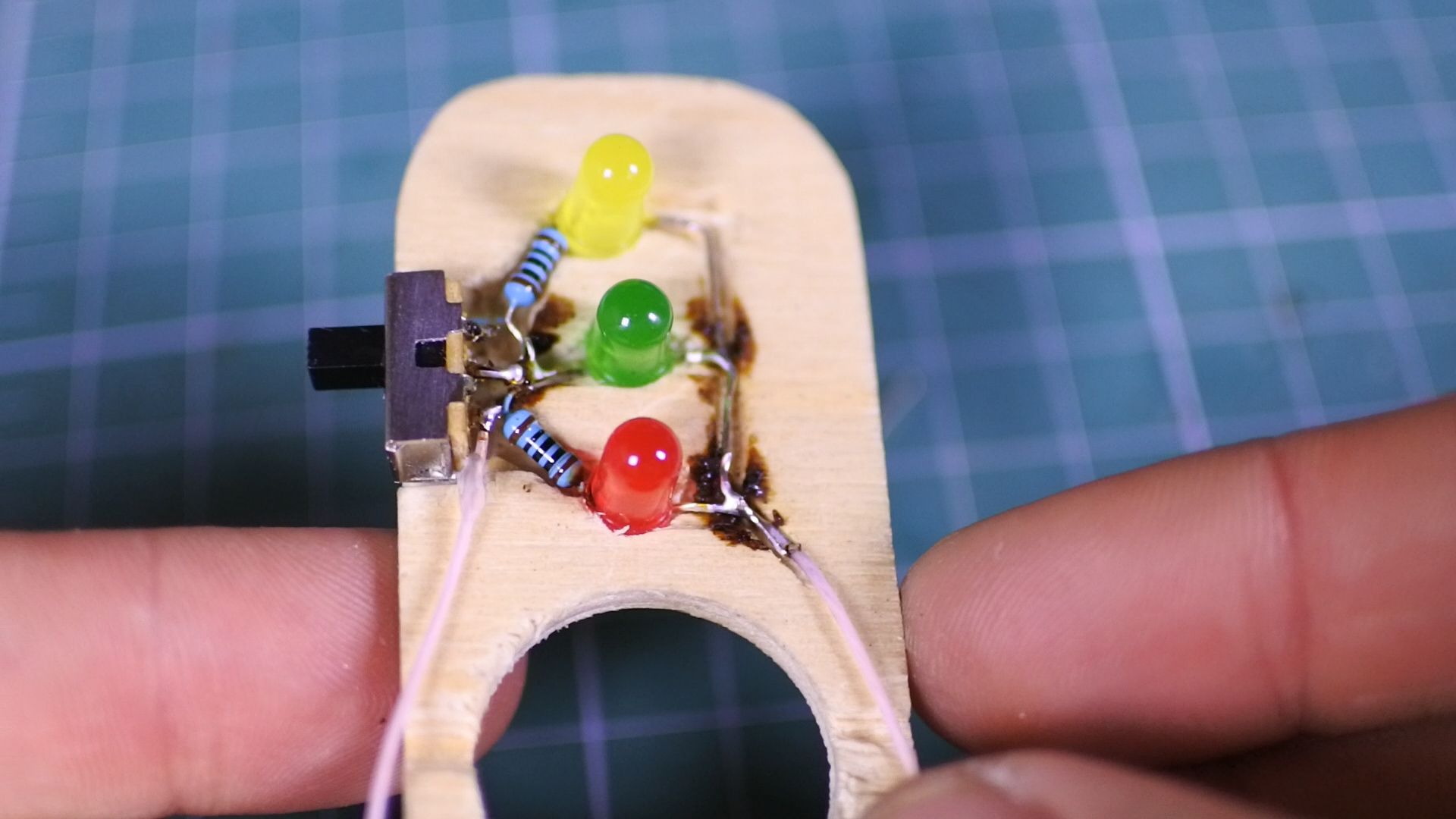 DIY LED Spinner : 7 Steps (with Pictures) - Instructables