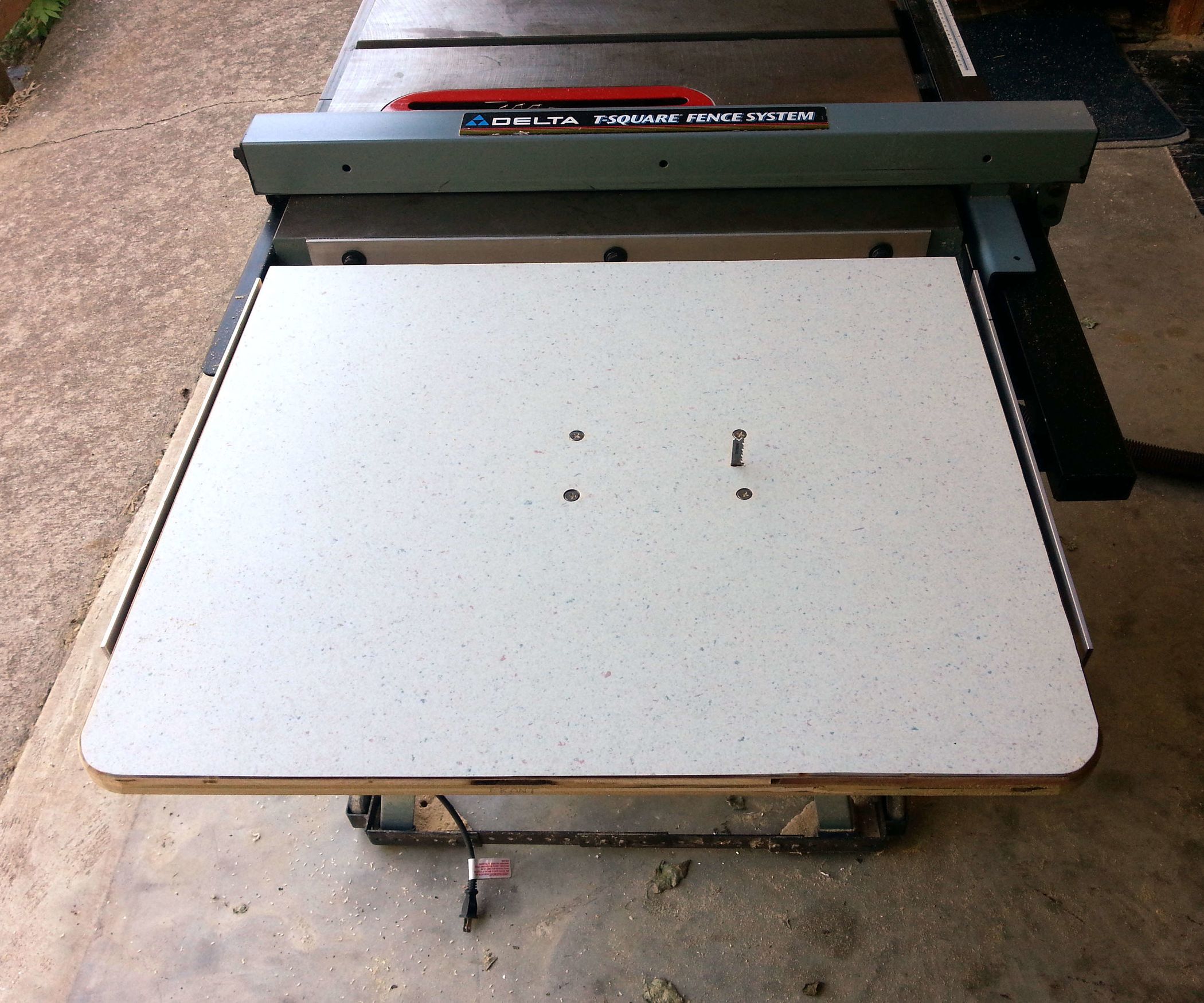 Add a Jig Saw Table to Your Table Saw : 6 Steps (with Pictures ...