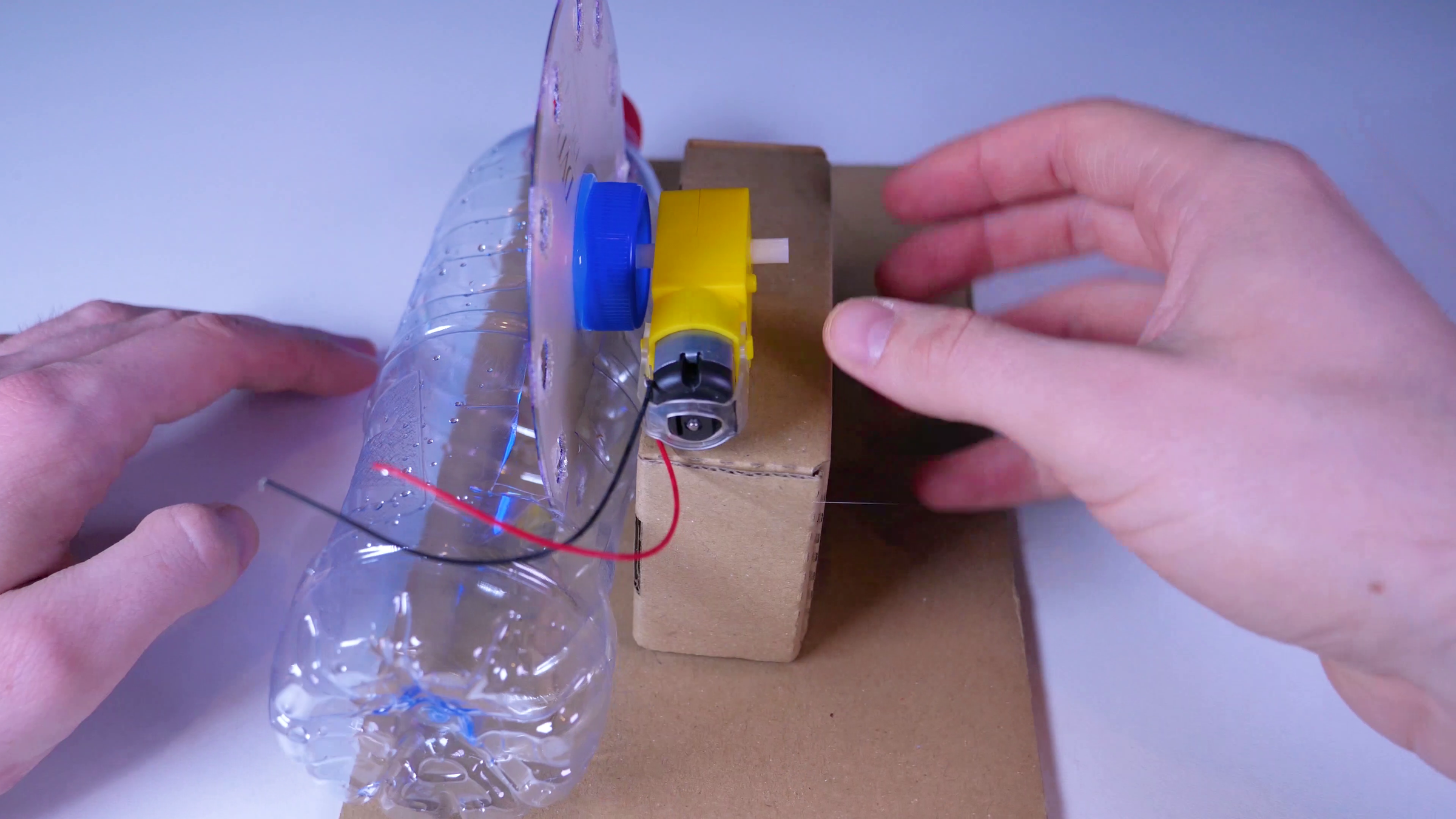 Bubble Machine From Trash : 9 Steps (with Pictures) - Instructables