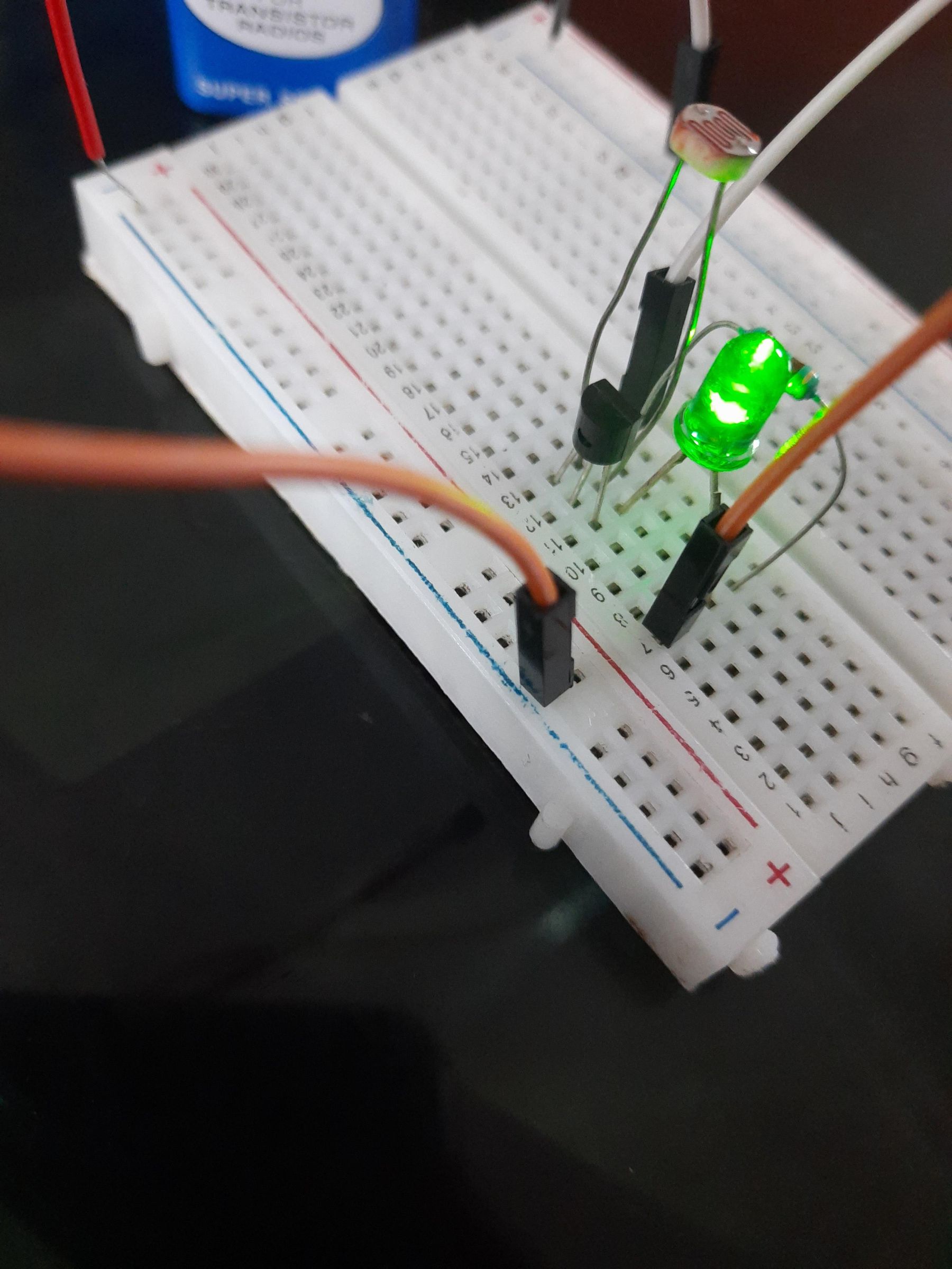How to Make a Dark Sensor on a Breadboard : 5 Steps - Instructables