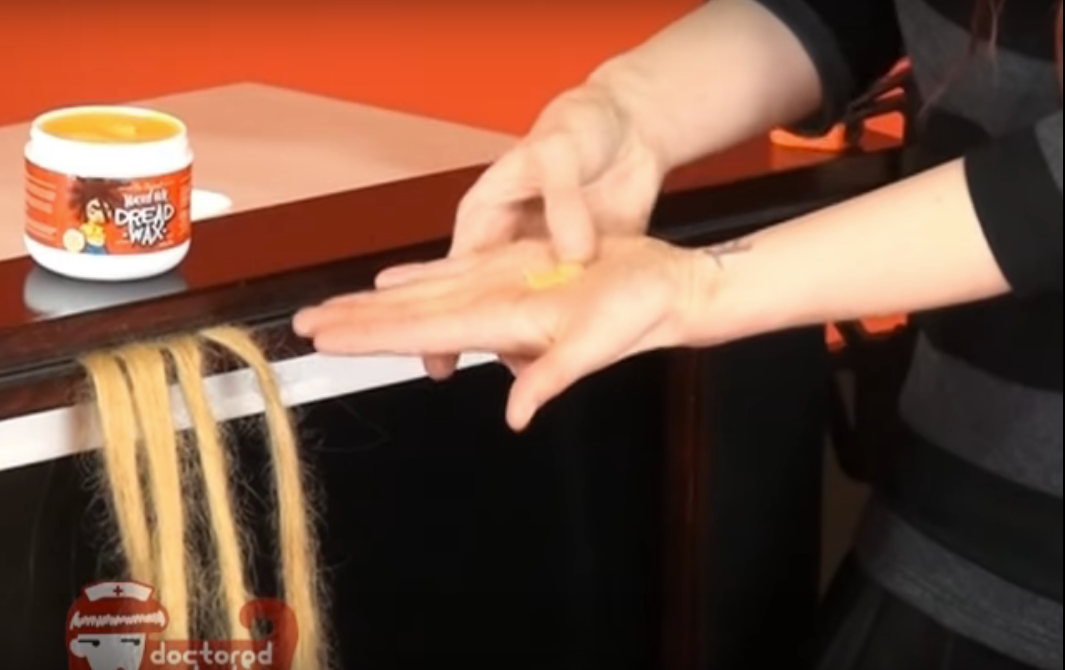 How to Use Dread Wax and Palm Roll Dreadlocks : 3 Steps - Instructables
