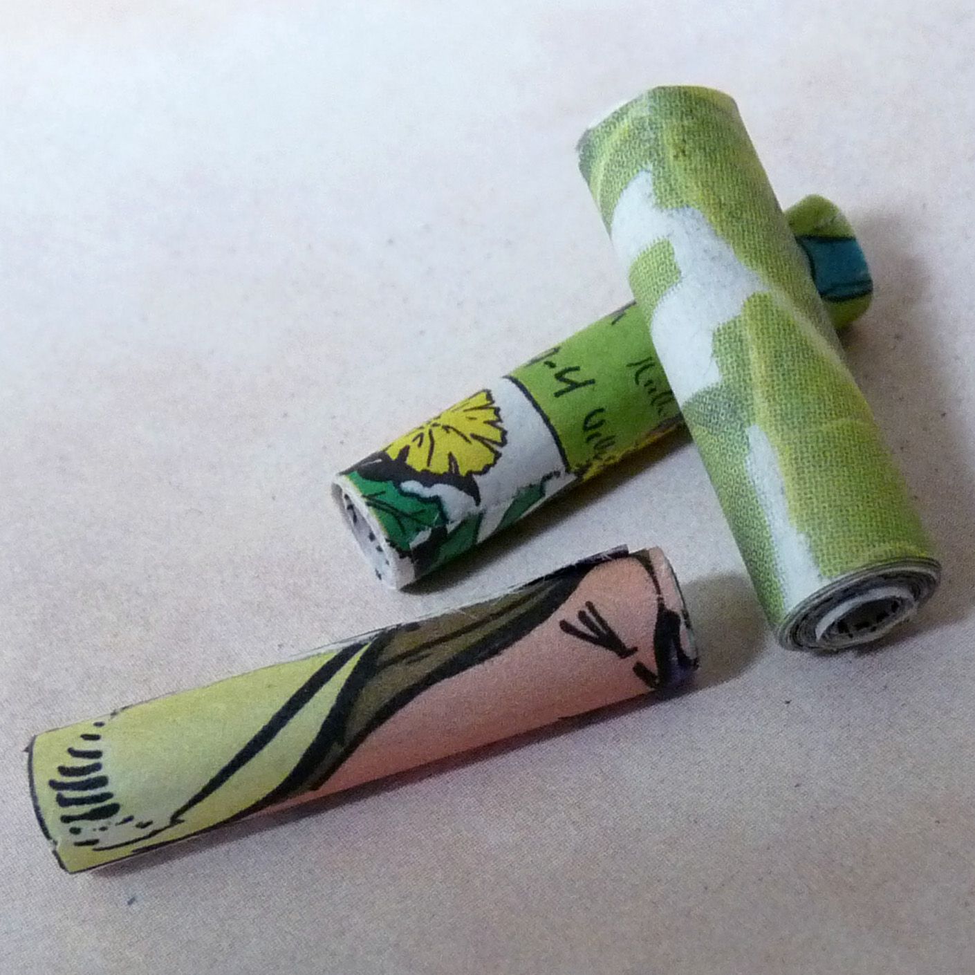 Durable Handmade Paper Beads : 6 Steps (with Pictures) - Instructables