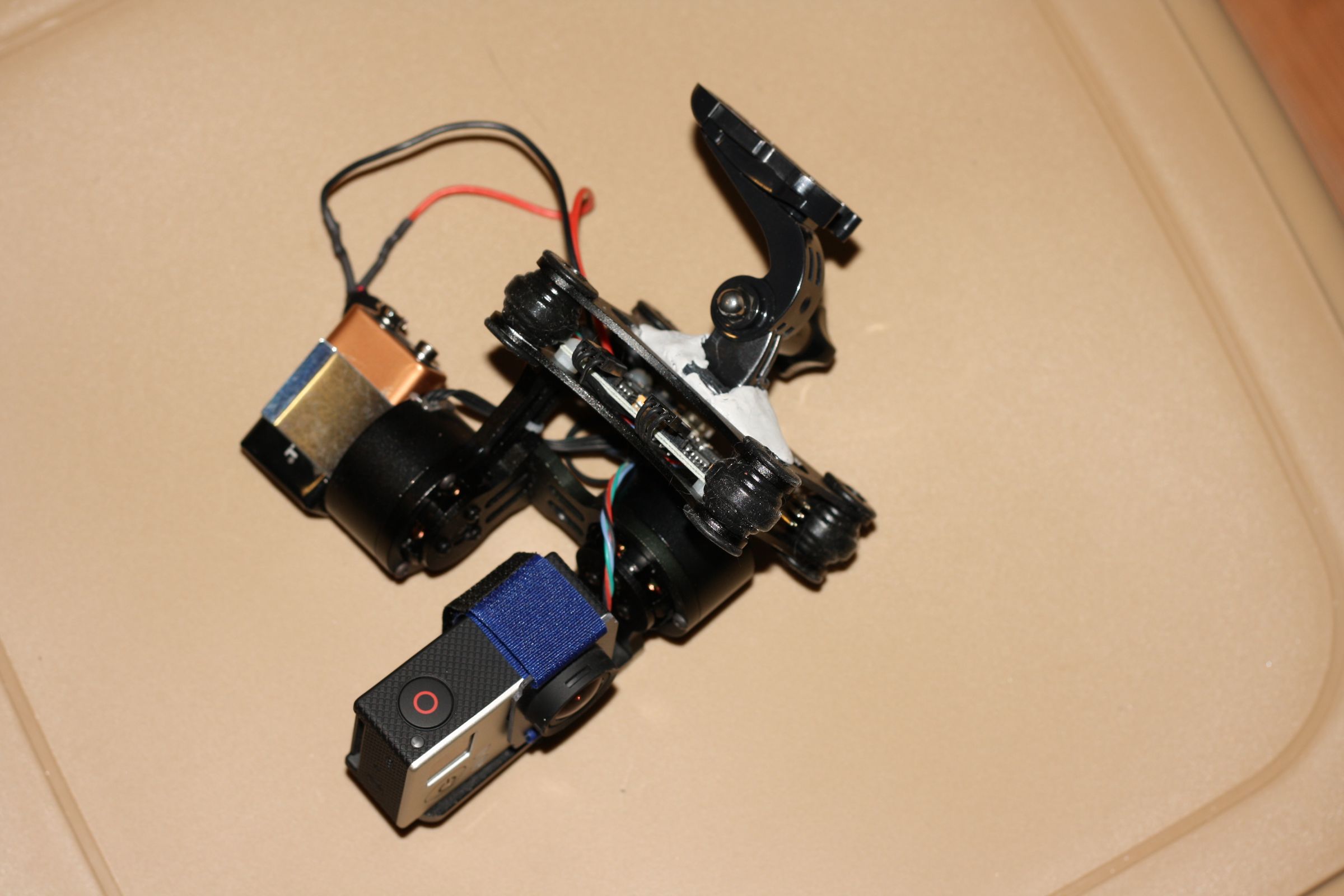 GoPro 2-Axis Gimbal Hand and Pole Mount : 3 Steps - Instructables