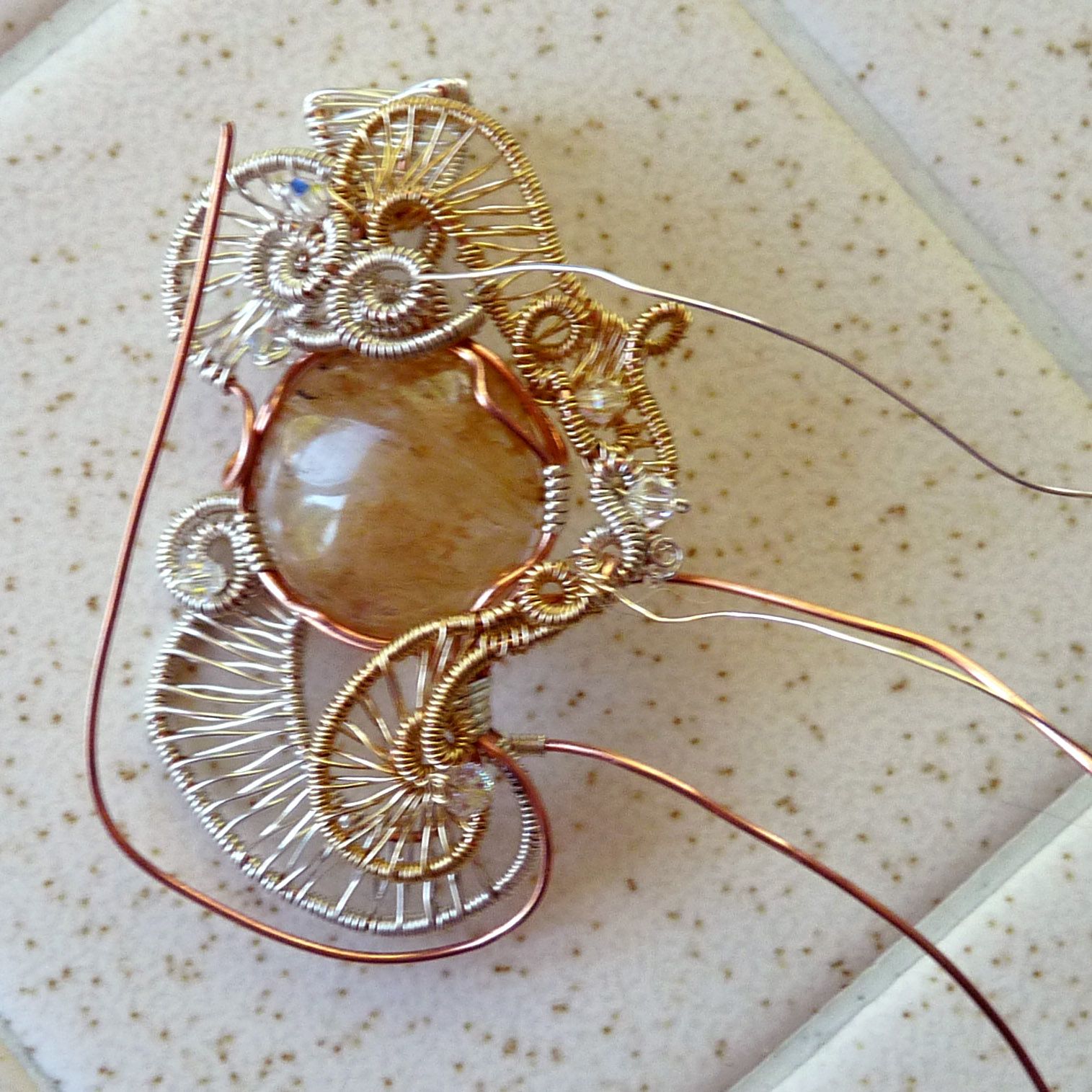 Amazing Wire Weave Pendant : 22 Steps (with Pictures) - Instructables