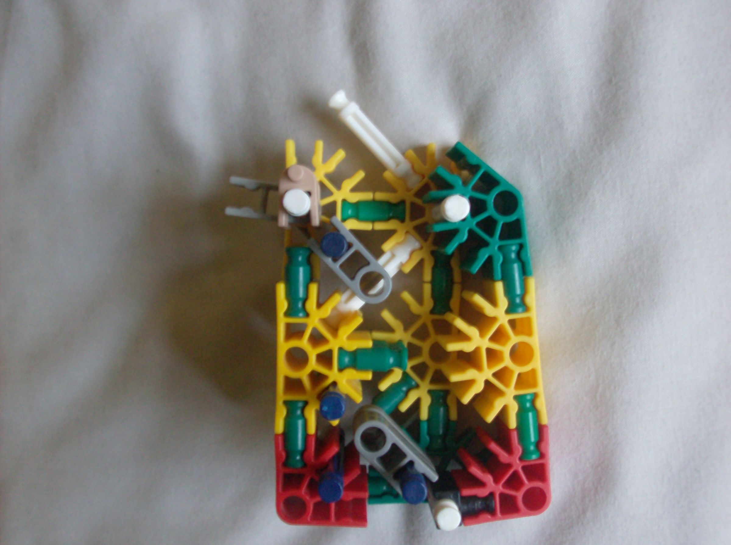 K'nex - PM-63 RAK Instructions : 5 Steps - Instructables
