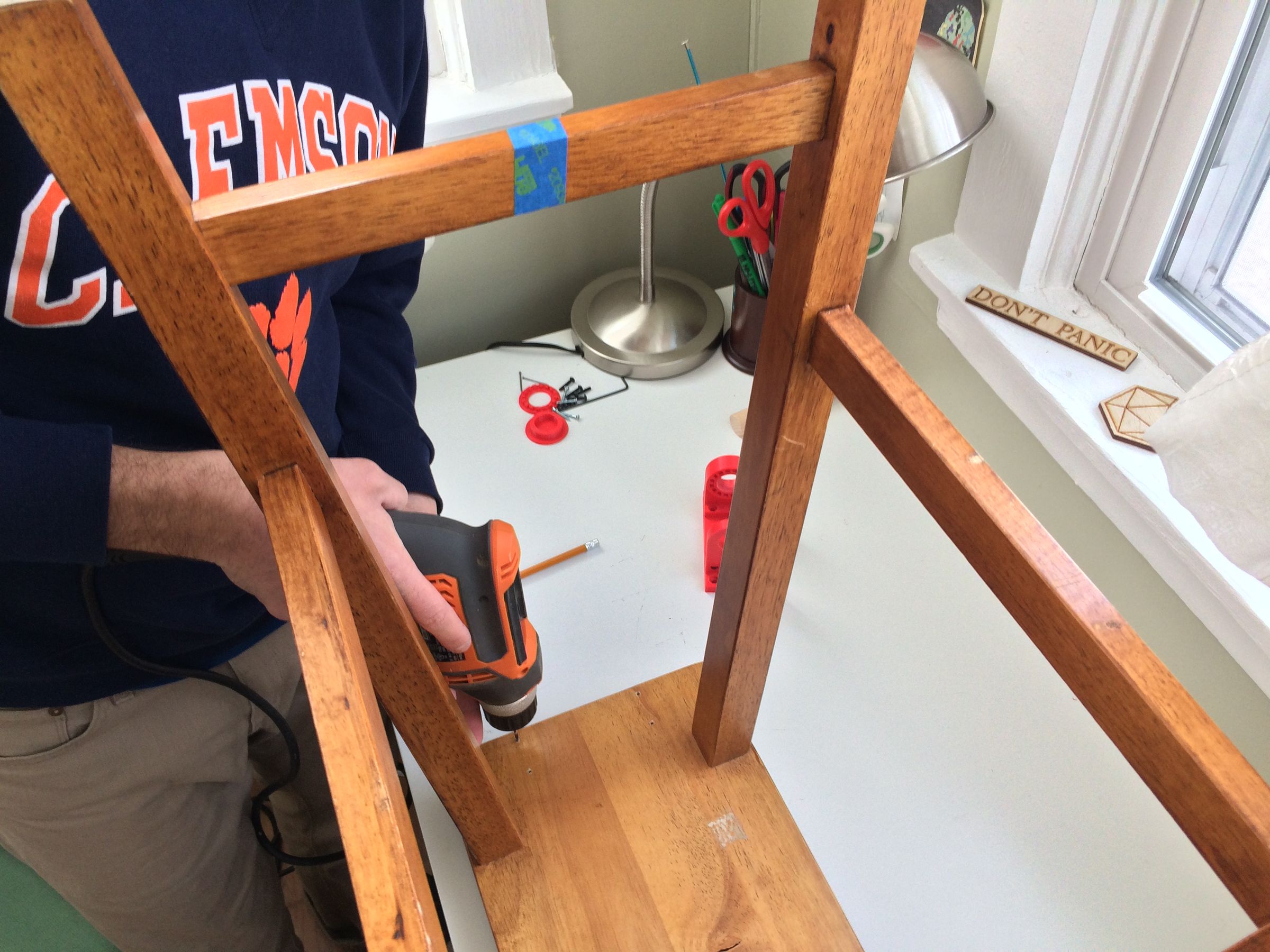 Tablet Weaving Loom Using a Wooden Stool : 7 Steps (with Pictures ...