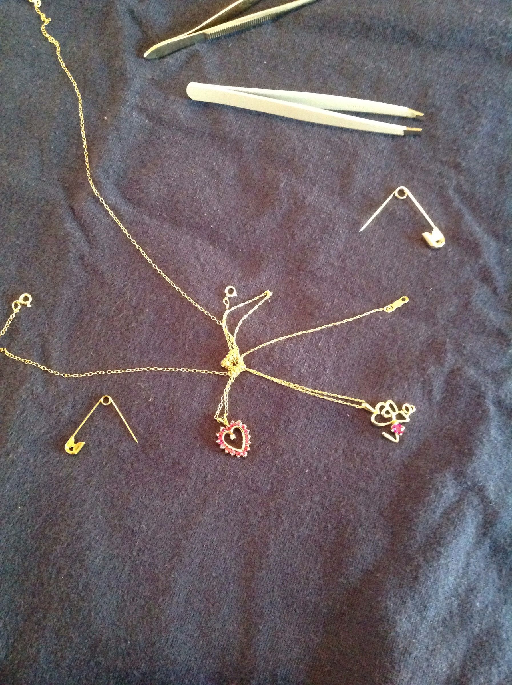 Tangled Necklace? : 5 Steps - Instructables