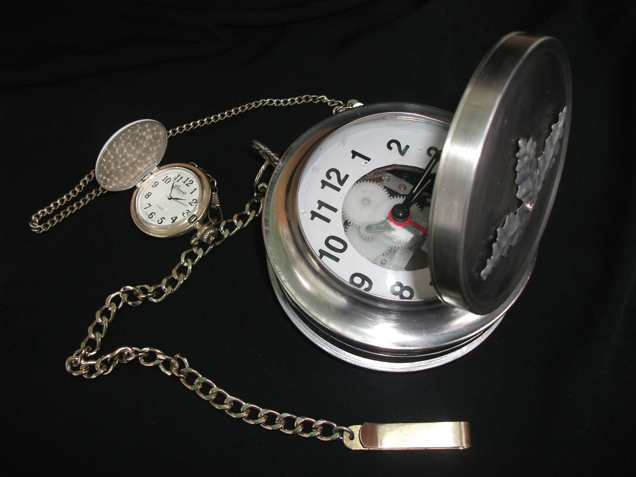 Oversized Pocket Watch : 8 Steps (with Pictures) - Instructables