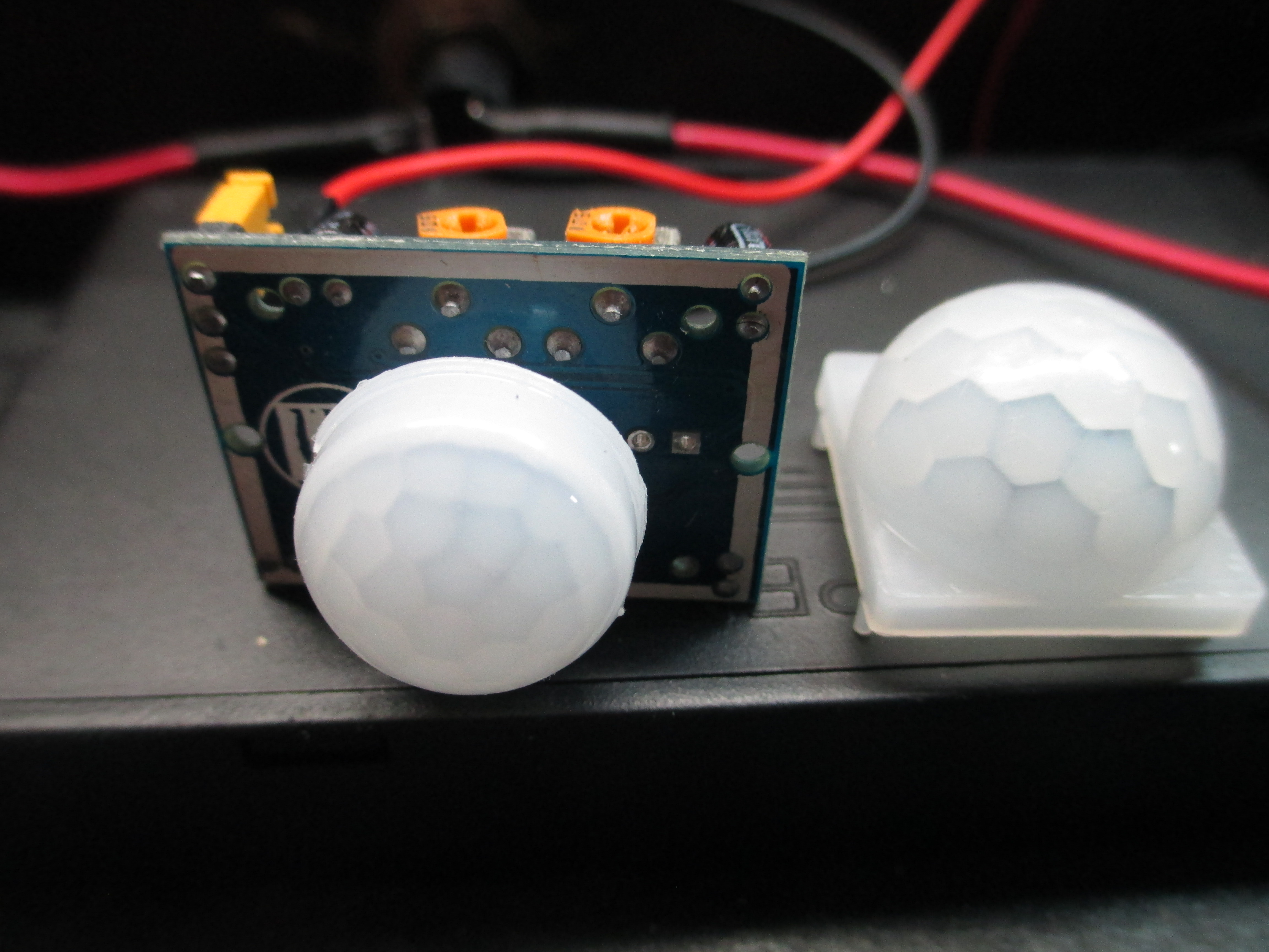 LED Trick-or-Treat Alarm : 17 Steps (with Pictures) - Instructables