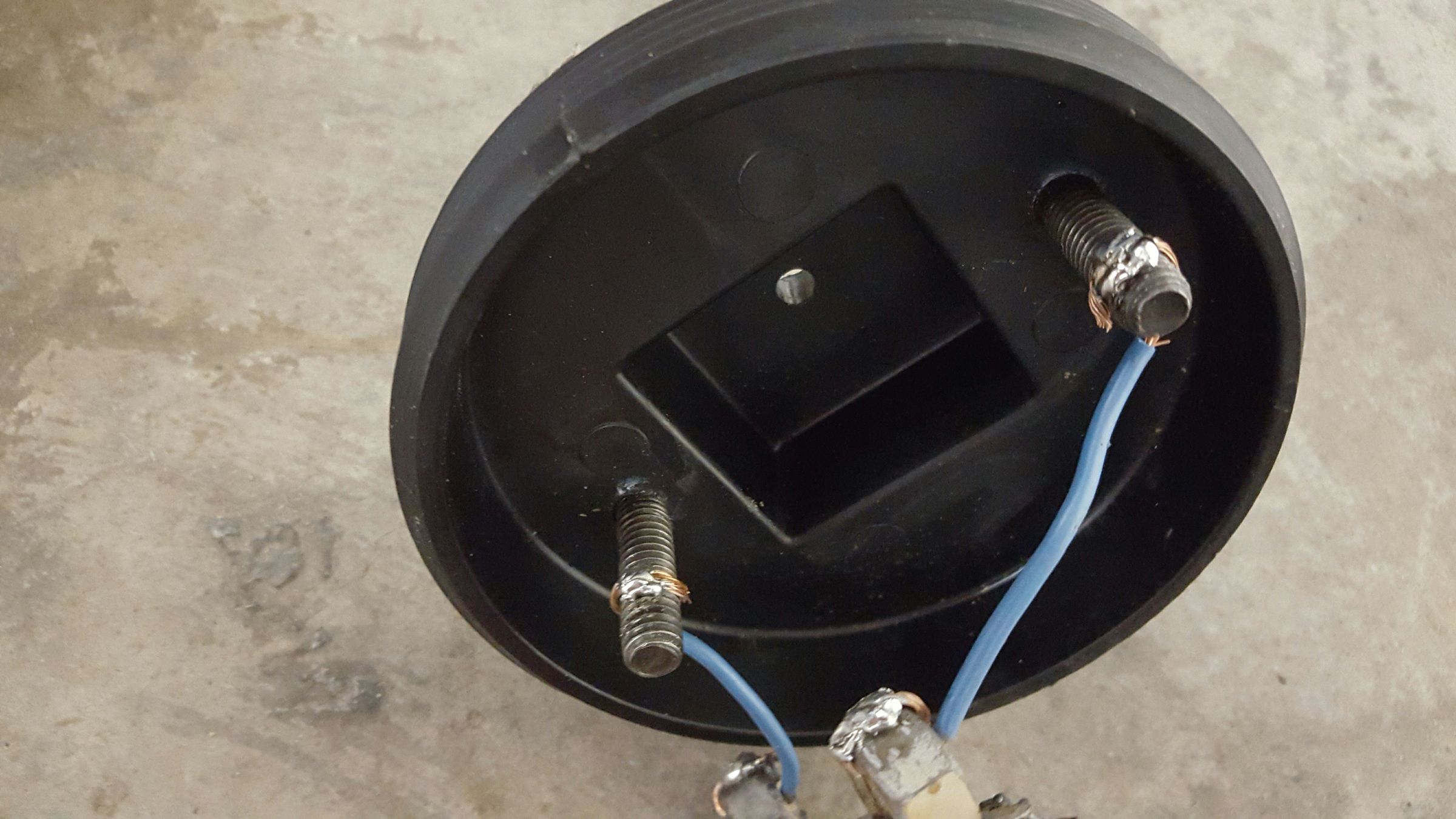 HHO (Browns Gas) Generator/Torch : 6 Steps - Instructables