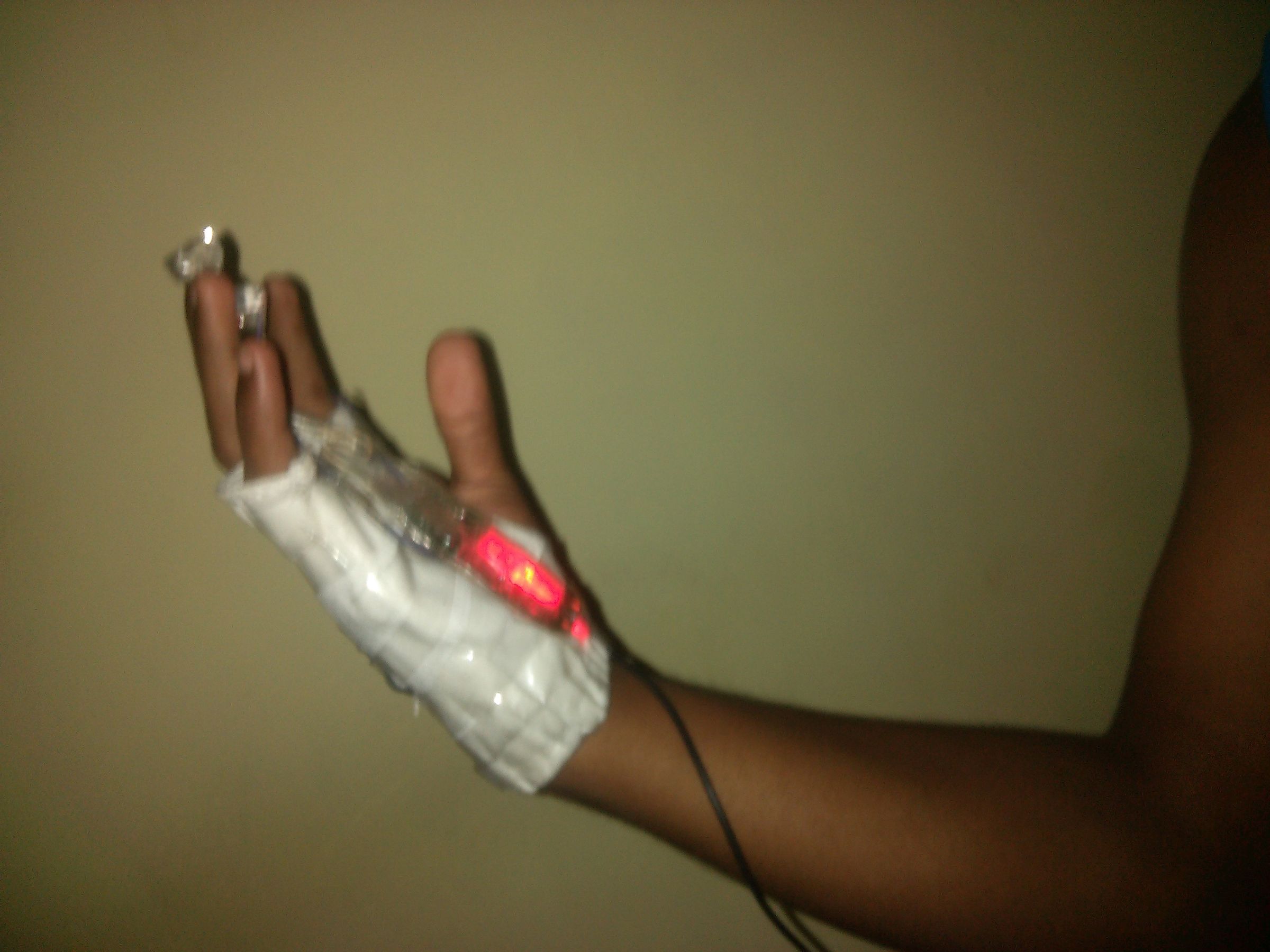 DIY HAND-MOUSE. : 4 Steps - Instructables