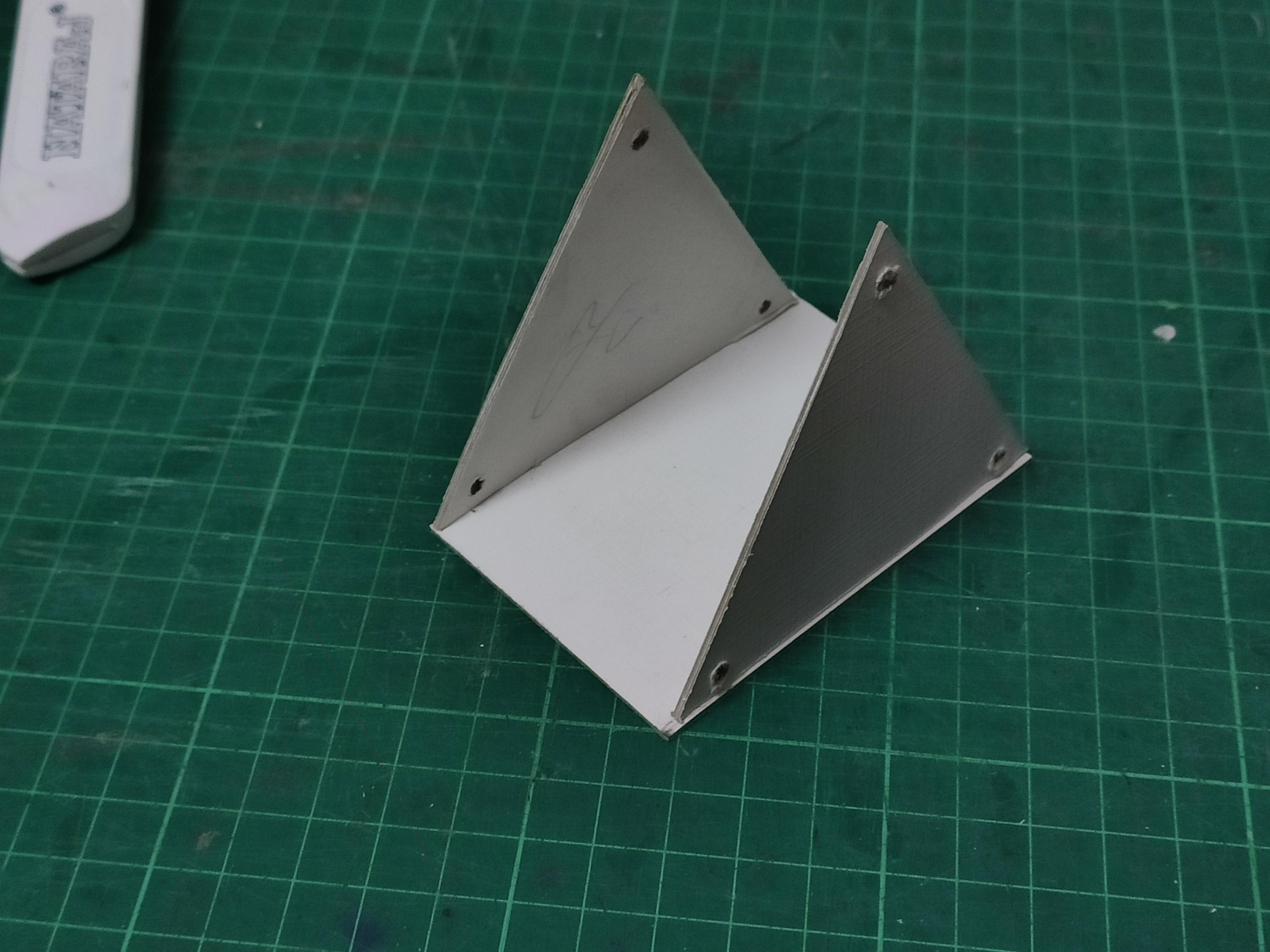 Triangle Robot V2 : 6 Steps (with Pictures) - Instructables