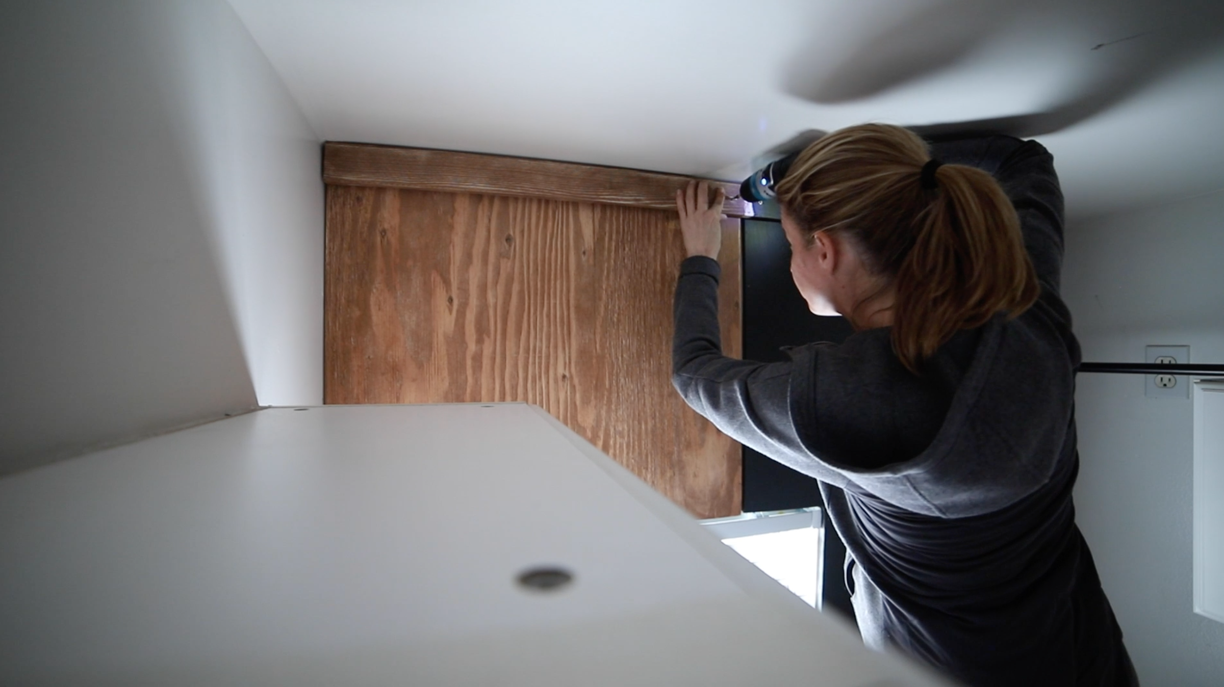 How to Make a Removable Accent Wall With Plywood : 10 Steps (with ...