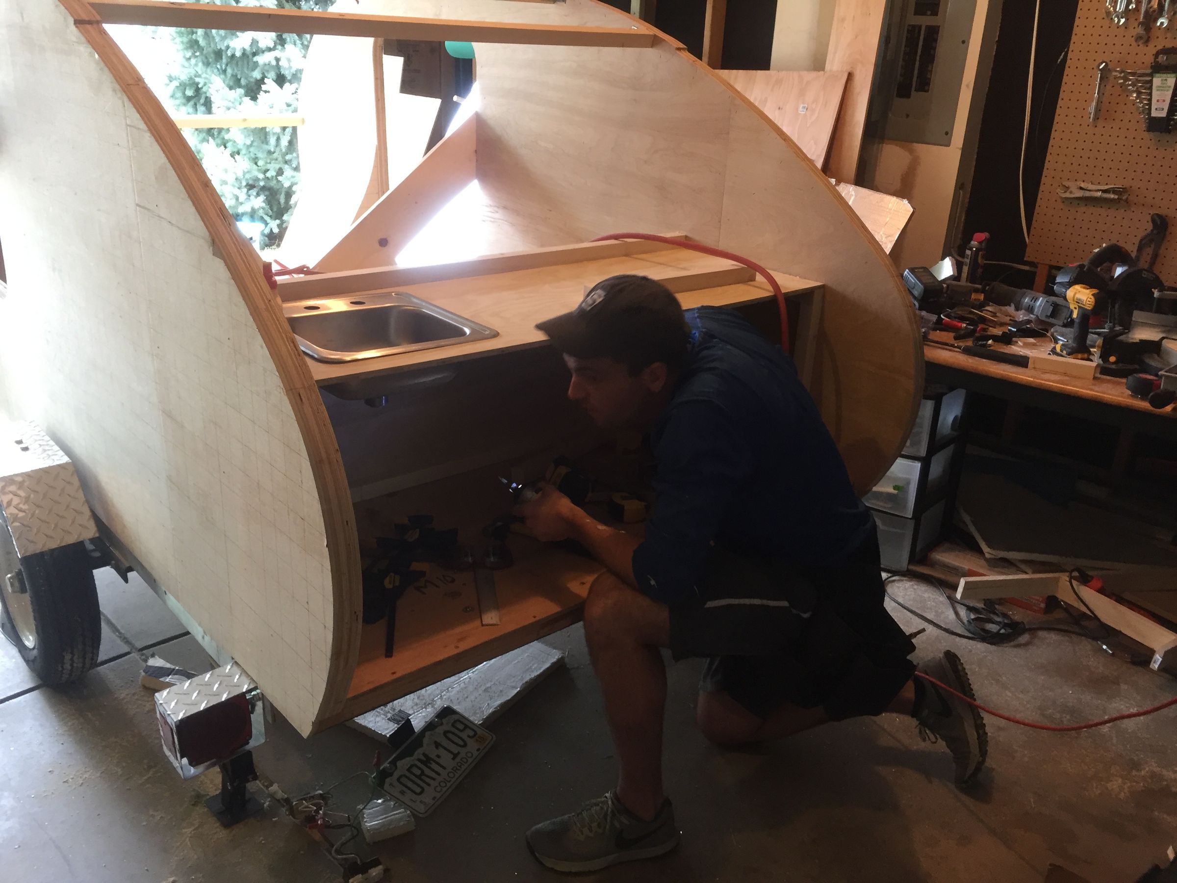 Teardrop Trailer Tiny Home : 9 Steps (with Pictures) - Instructables