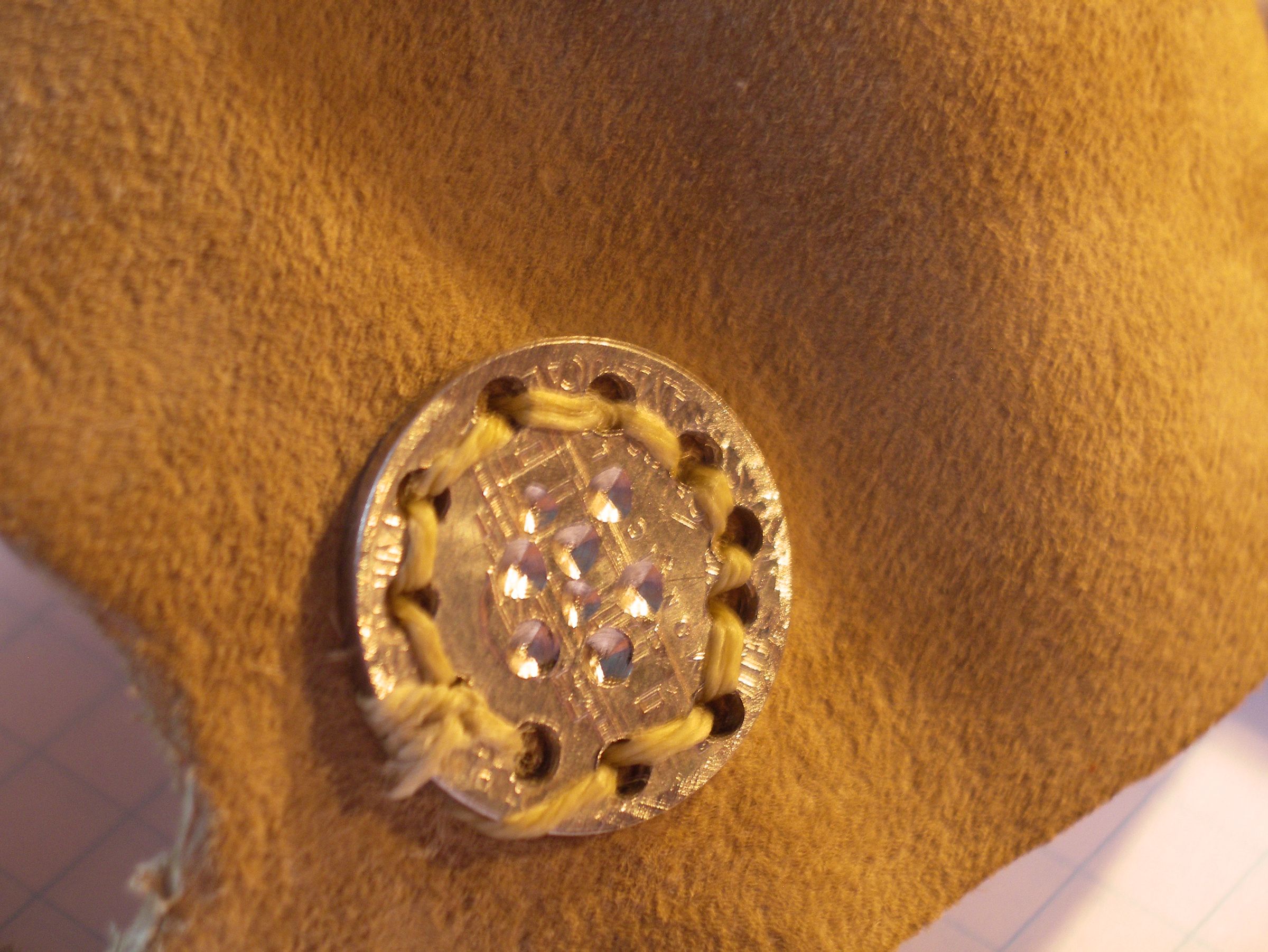 Sailmakers Palm, How to Make One. : 5 Steps (with Pictures) - Instructables