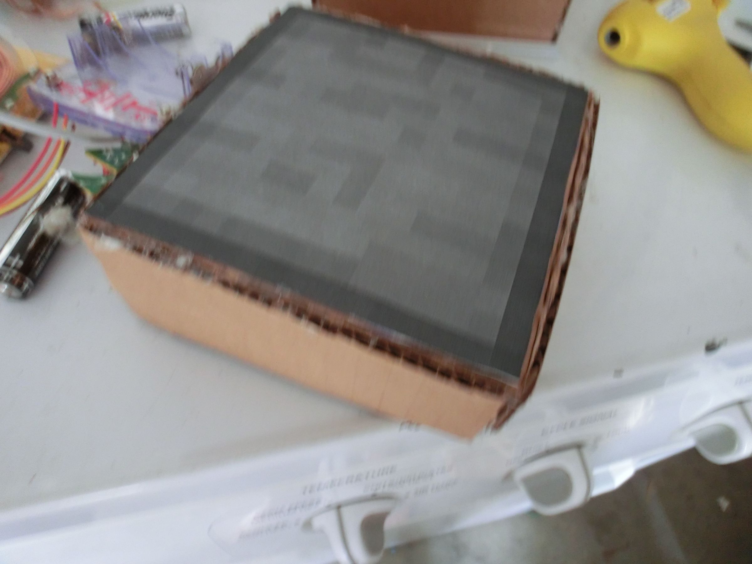 Minecraft Cardboard Chest : 8 Steps - Instructables