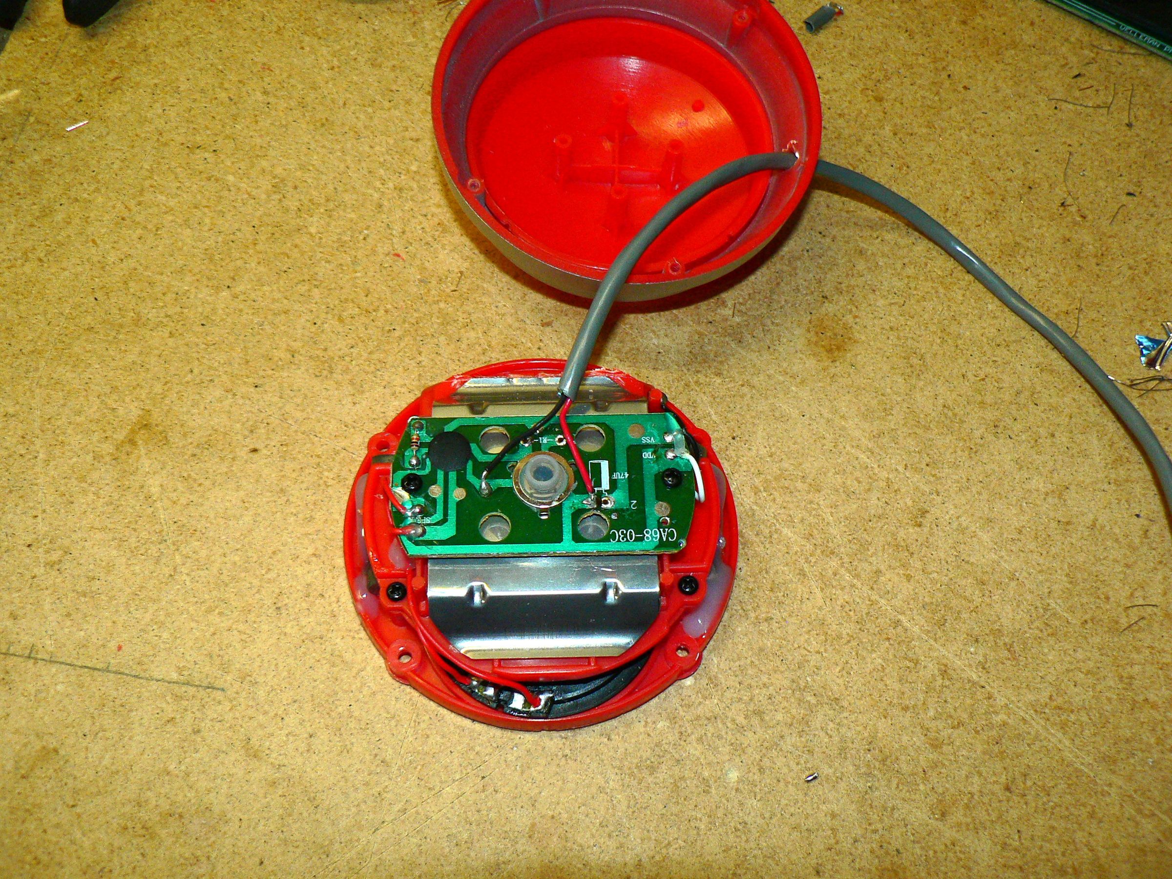 Quiz Show Buzzer System Using Staples Easy Button : 7 Steps (with ...