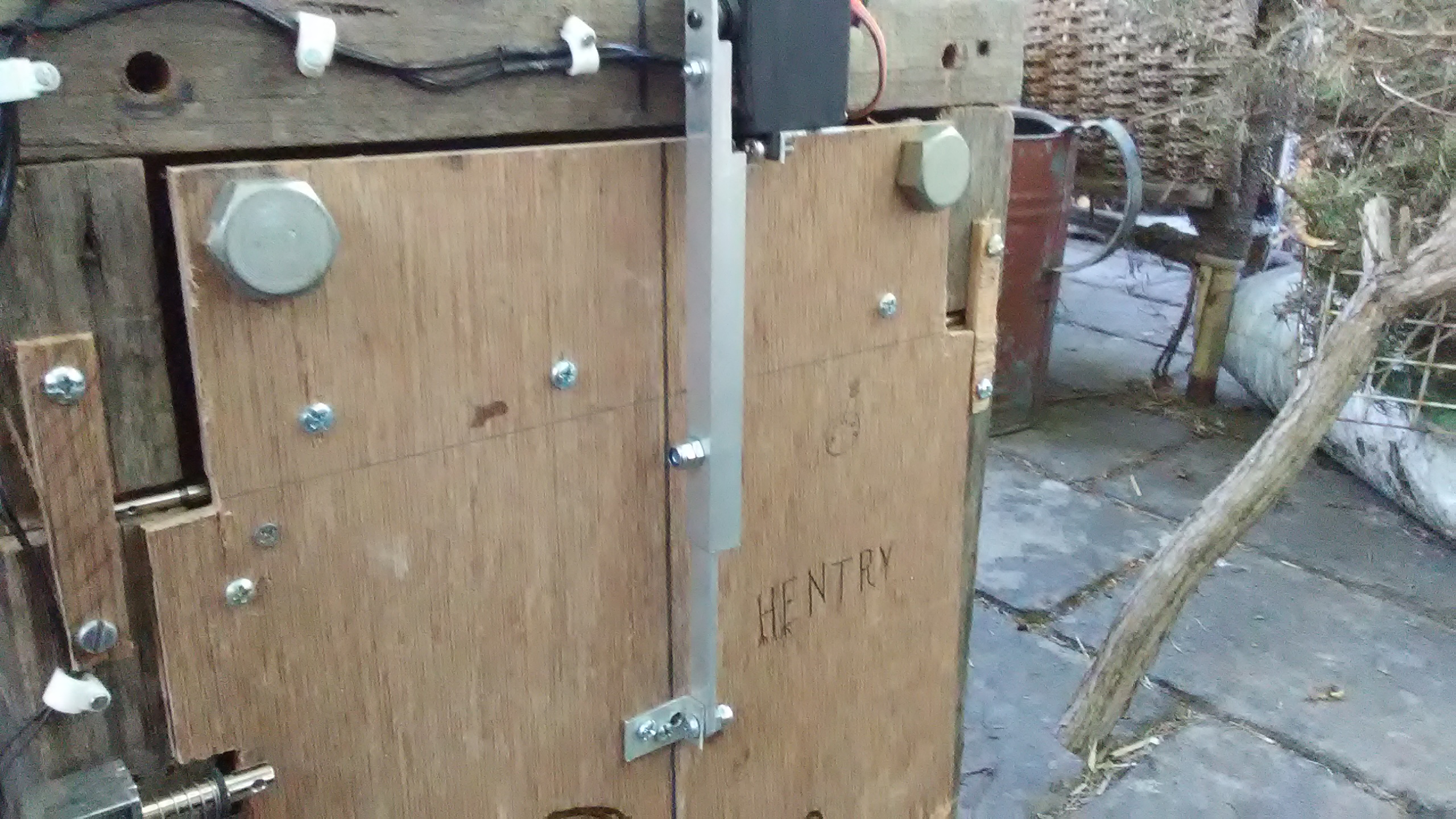 Automatic Chicken Coop Door - Arduino Controlled. : 10 Steps (with ...