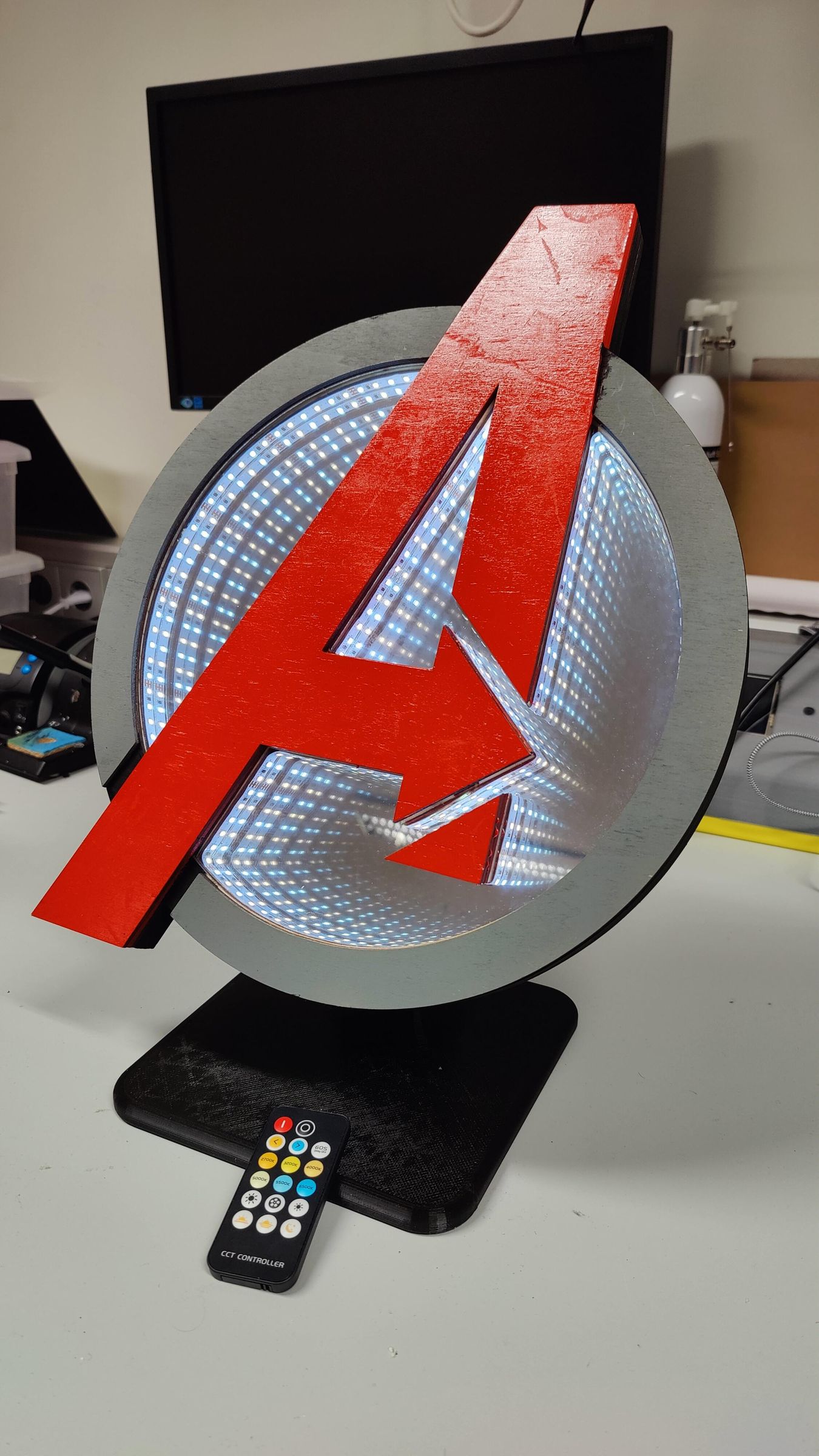 Avengers Infinity Mirror : 6 Steps (with Pictures) - Instructables