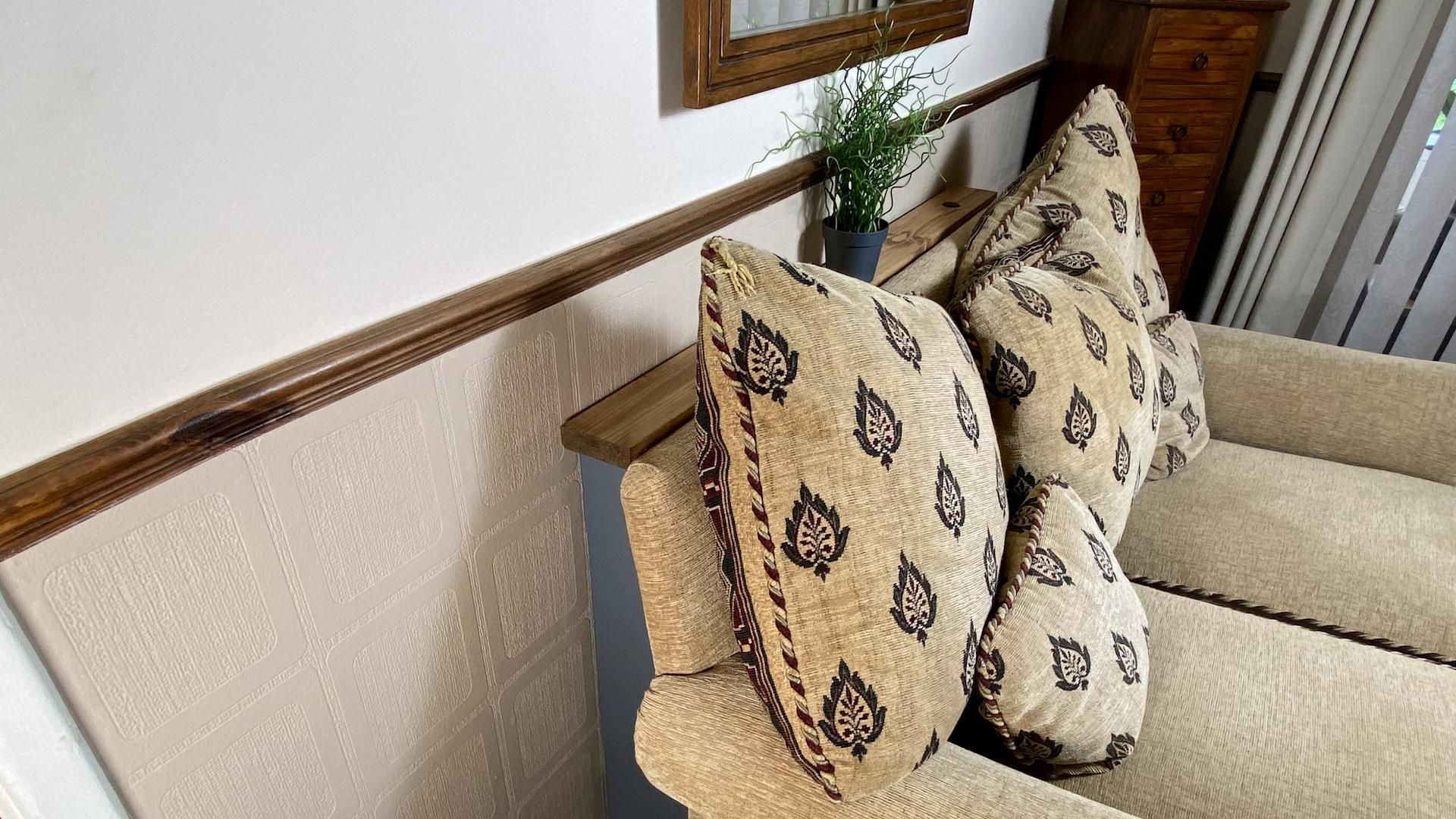 Hidden Sofa Storage : 7 Steps (with Pictures) - Instructables