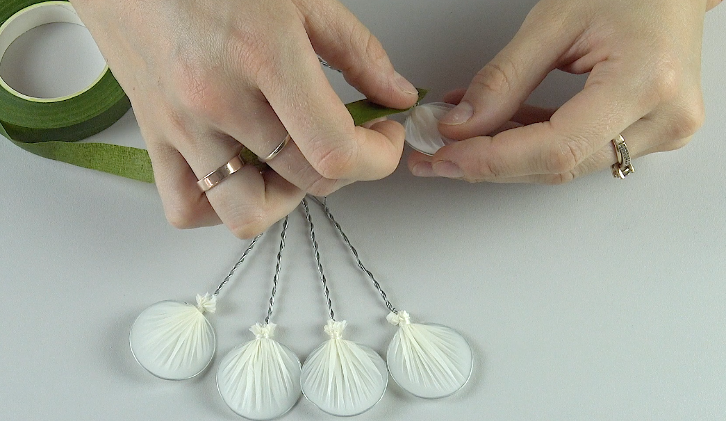 DIY Recycled Plastic Flowers - Easy Plastic Bag Crafts : 5 Steps (with ...