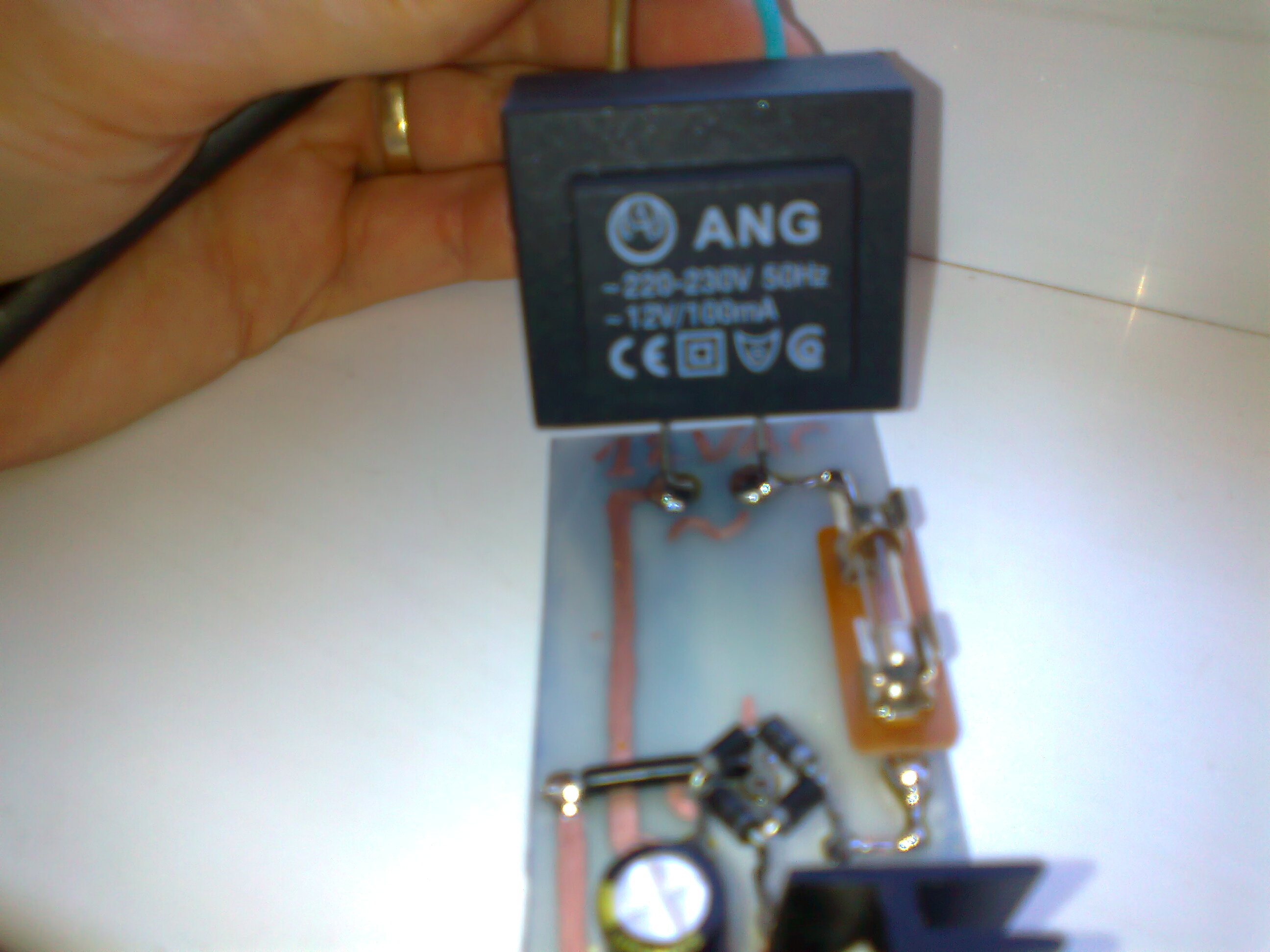 ~12VAC to 12VDC Converter Circuit - Instructables