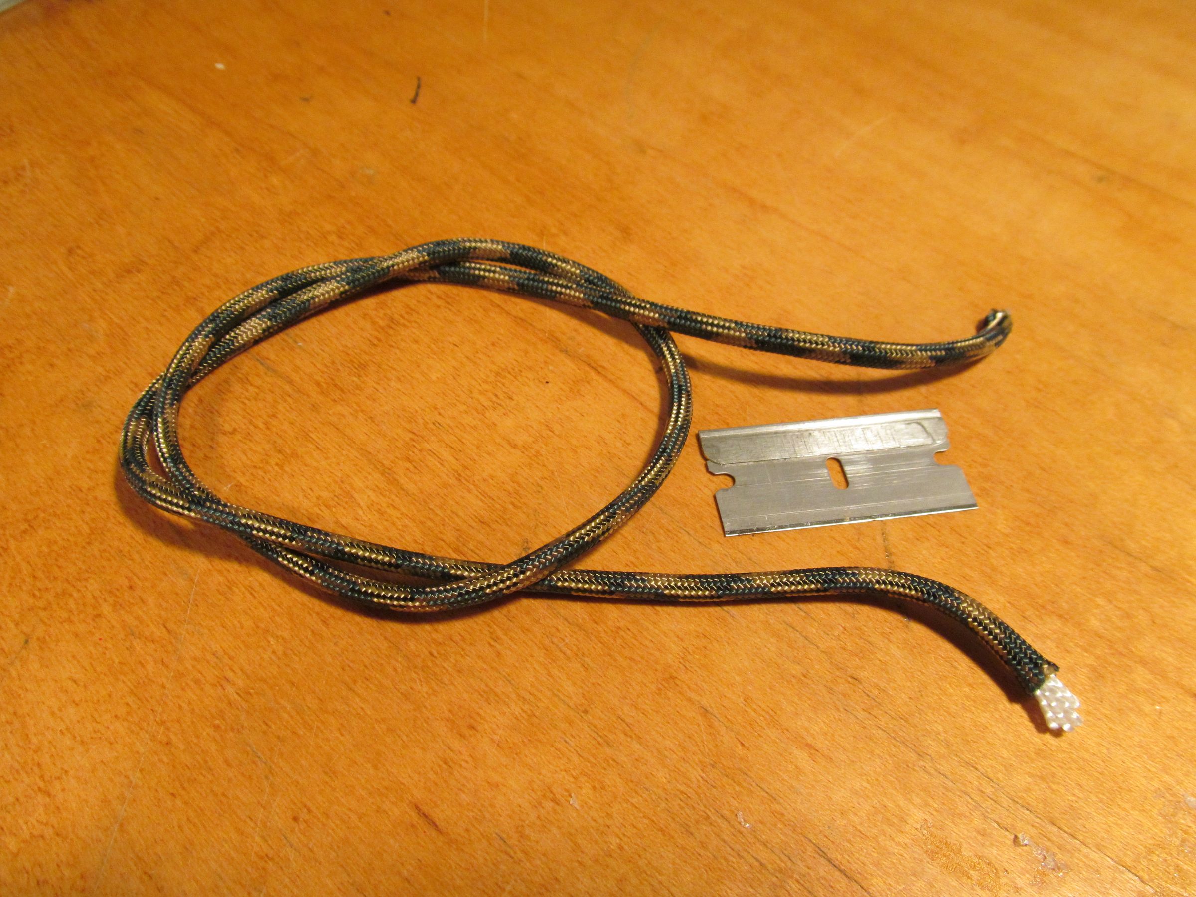 How to Eye Splice Paracord : 4 Steps (with Pictures) - Instructables