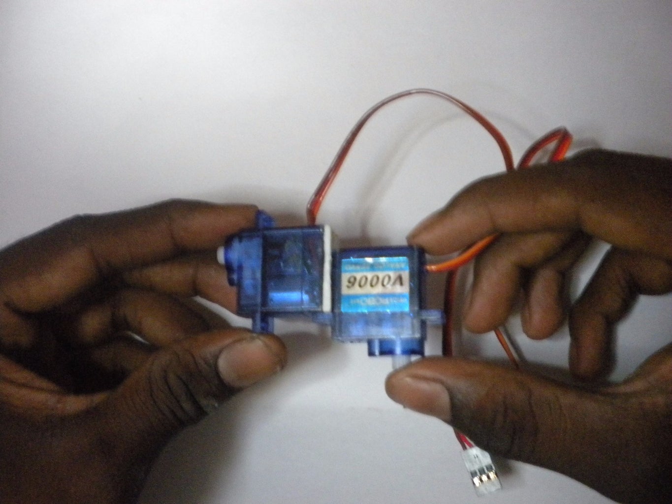 Build Your Own Insect Robot Using Arduino And Servo 6 Steps