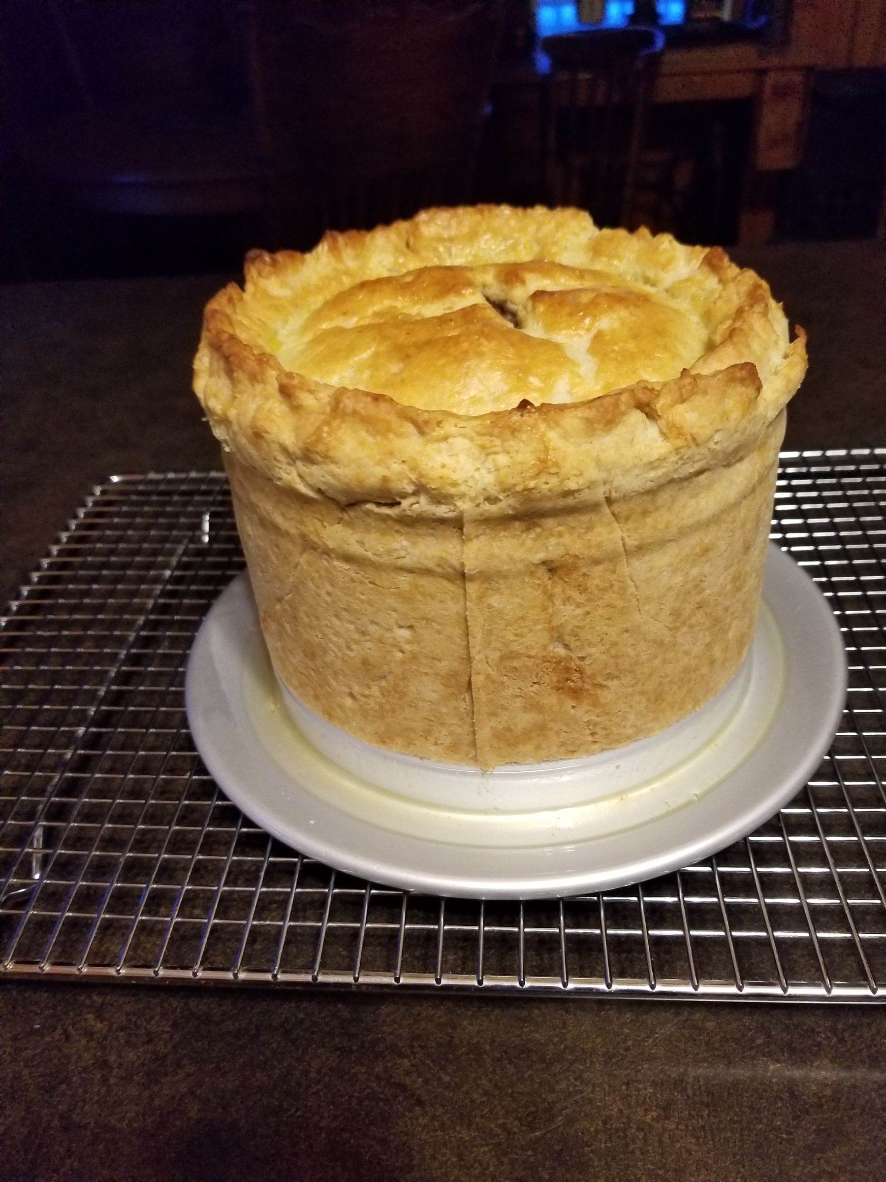Coronation Street Inspired Spring Form Pie : 11 Steps - Instructables