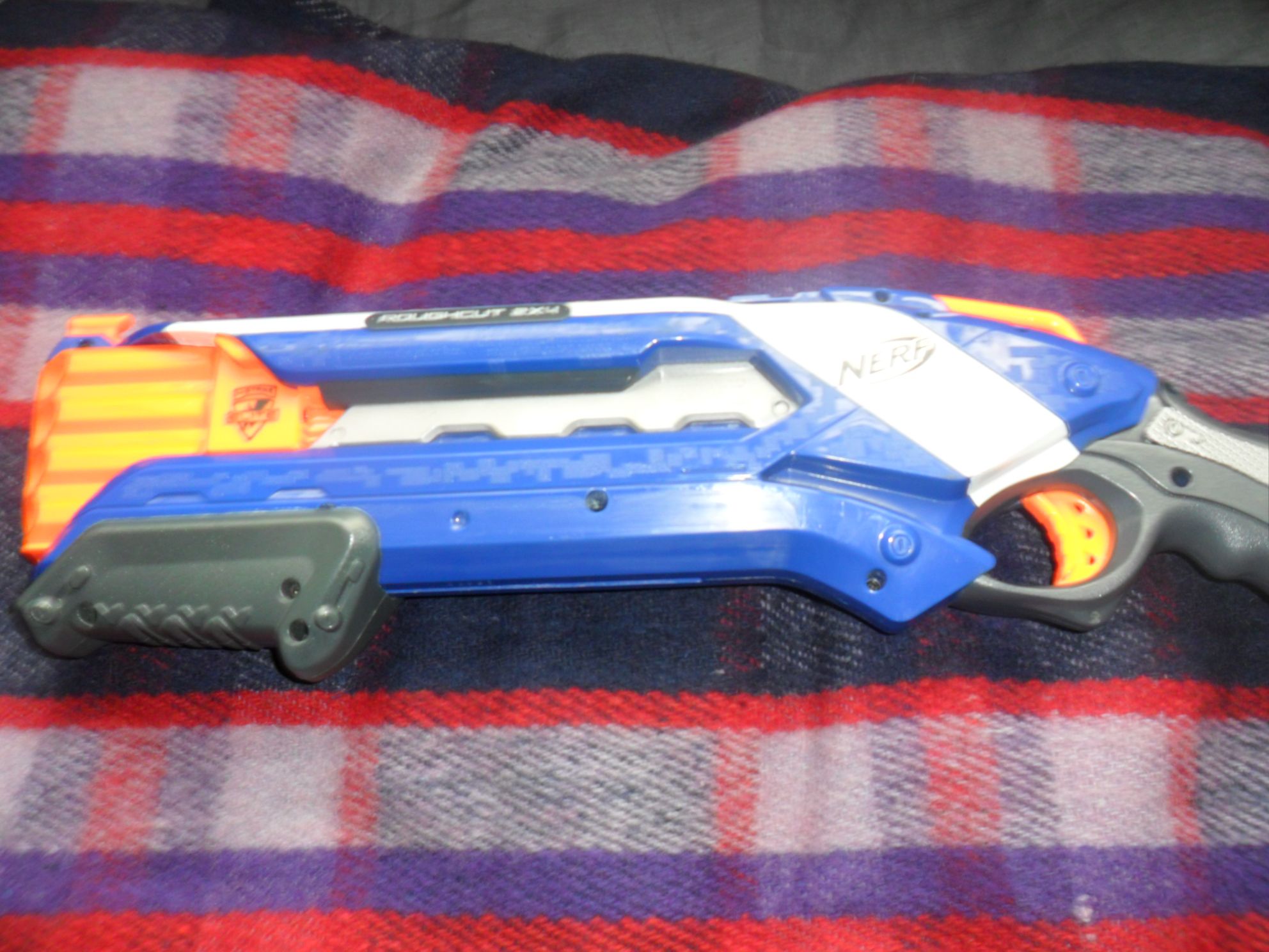 Detachable Nerf Roughcut Ammo Holder : 3 Steps - Instructables