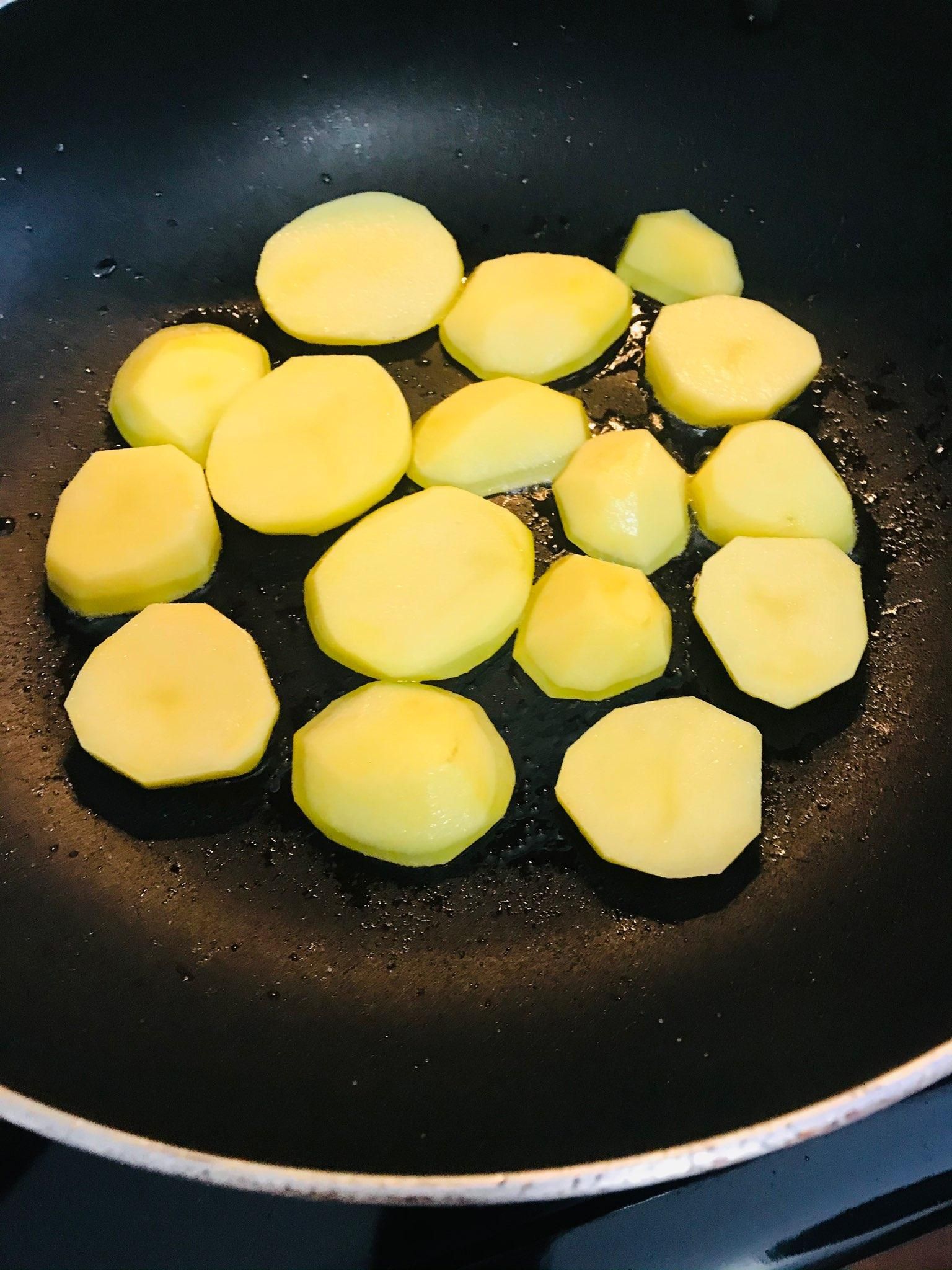 Maqluba-Middle Eastern Dish : 11 Steps (with Pictures) - Instructables