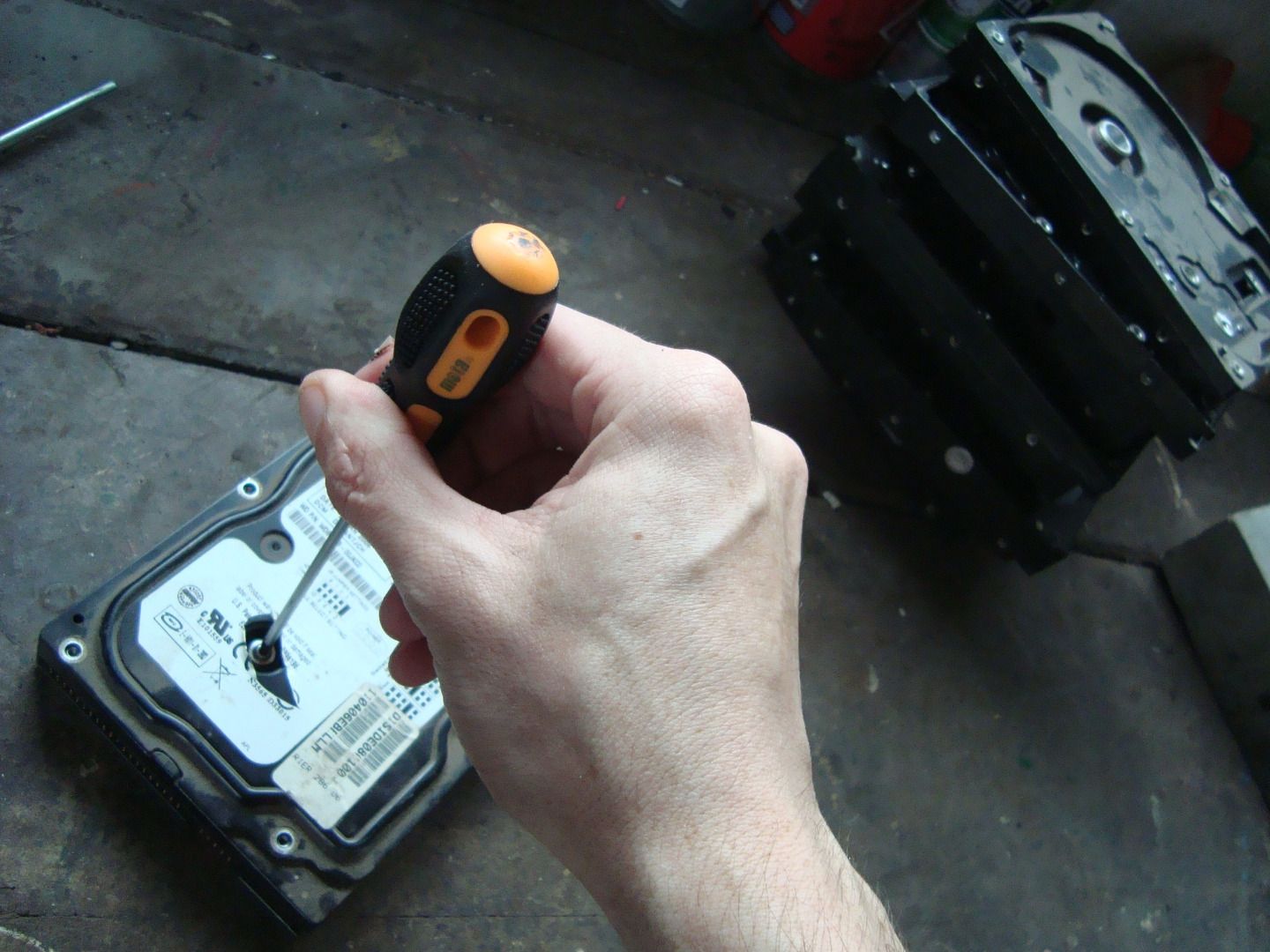 Hard Disk Grinding Machine : 5 Steps (with Pictures) - Instructables