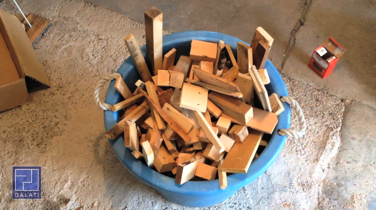 Fix a Cracked Bucket : 8 Steps (with Pictures) - Instructables