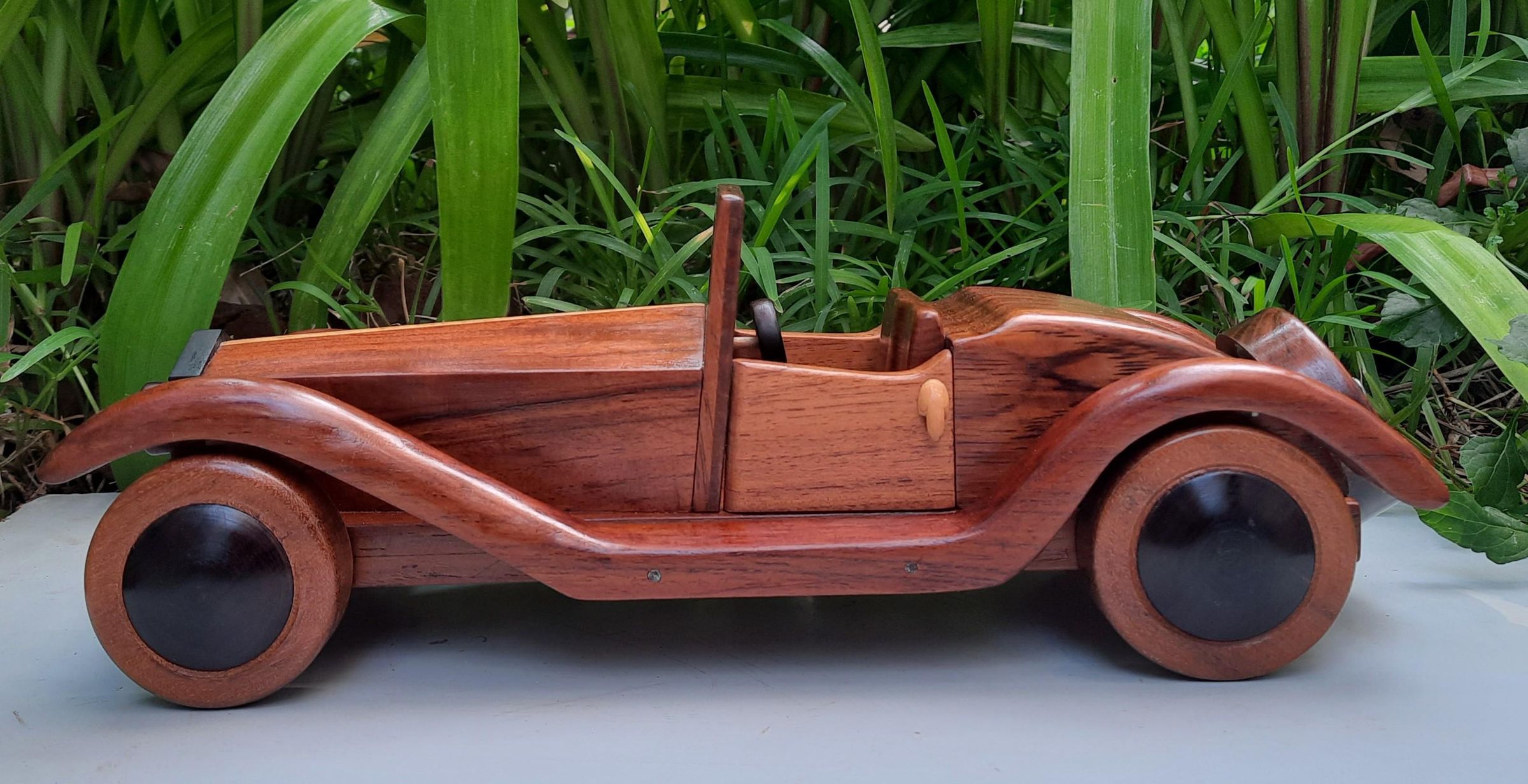 Build Your Dream Car (Alfa Romeo Vintage in Wood) : 18 Steps (with ...
