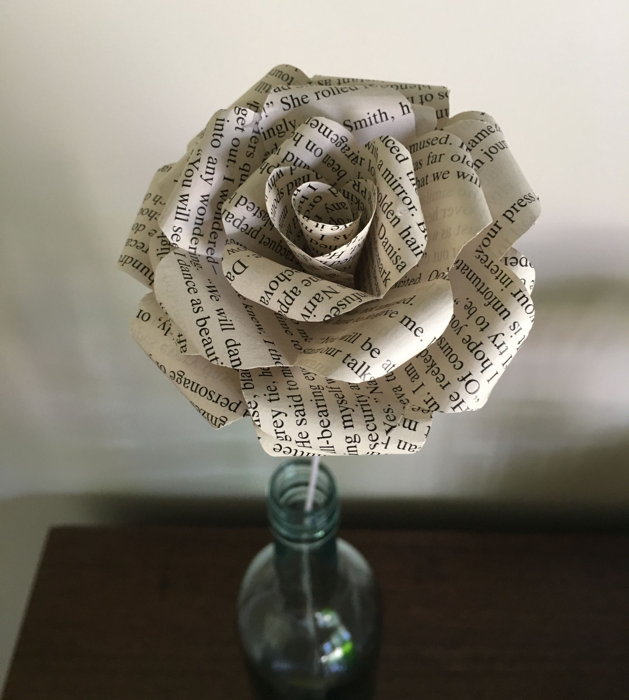 Book Page Roses : 5 Steps (with Pictures) - Instructables