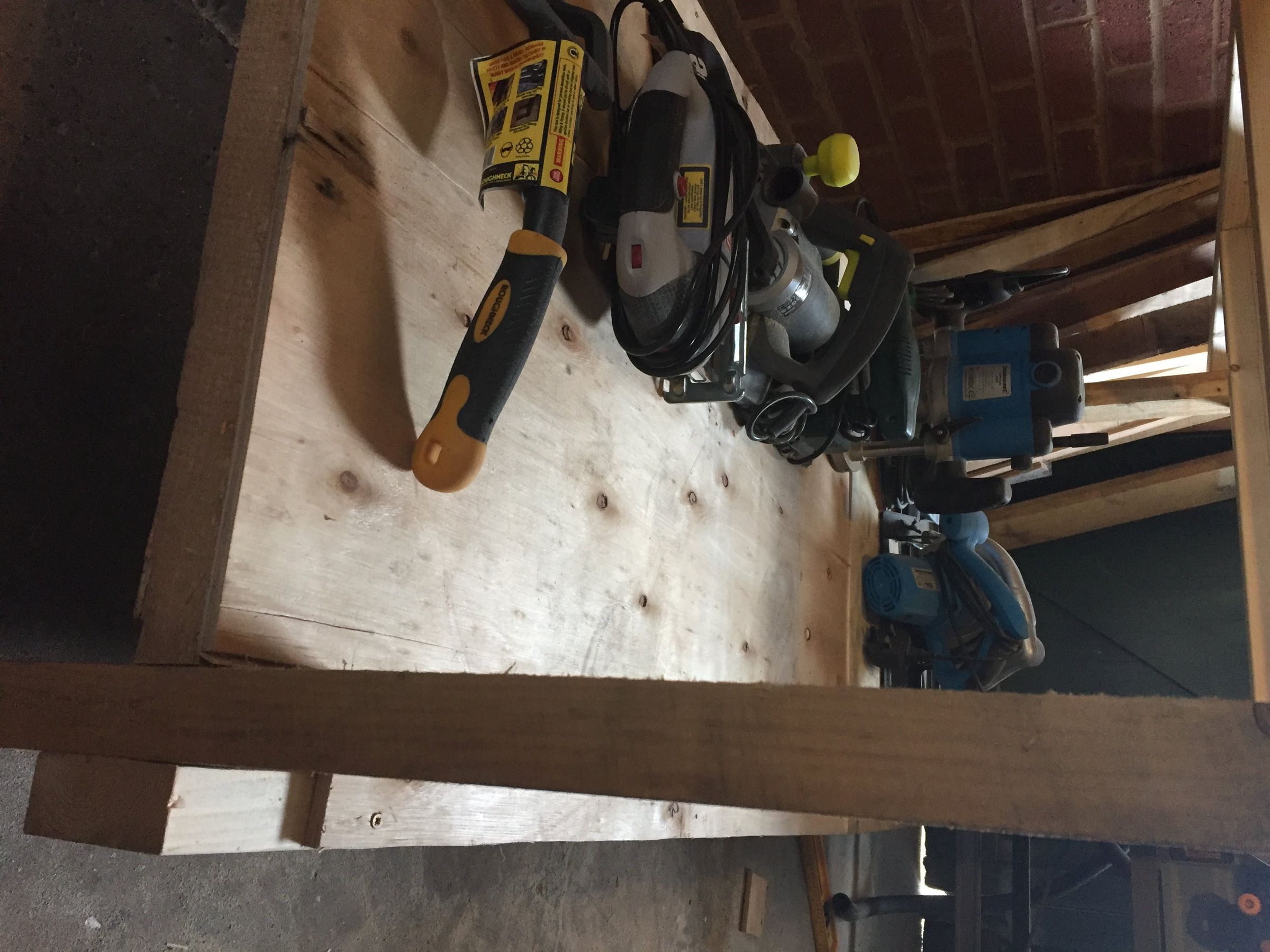 Pallet Wood Workbench. : 6 Steps (with Pictures) - Instructables