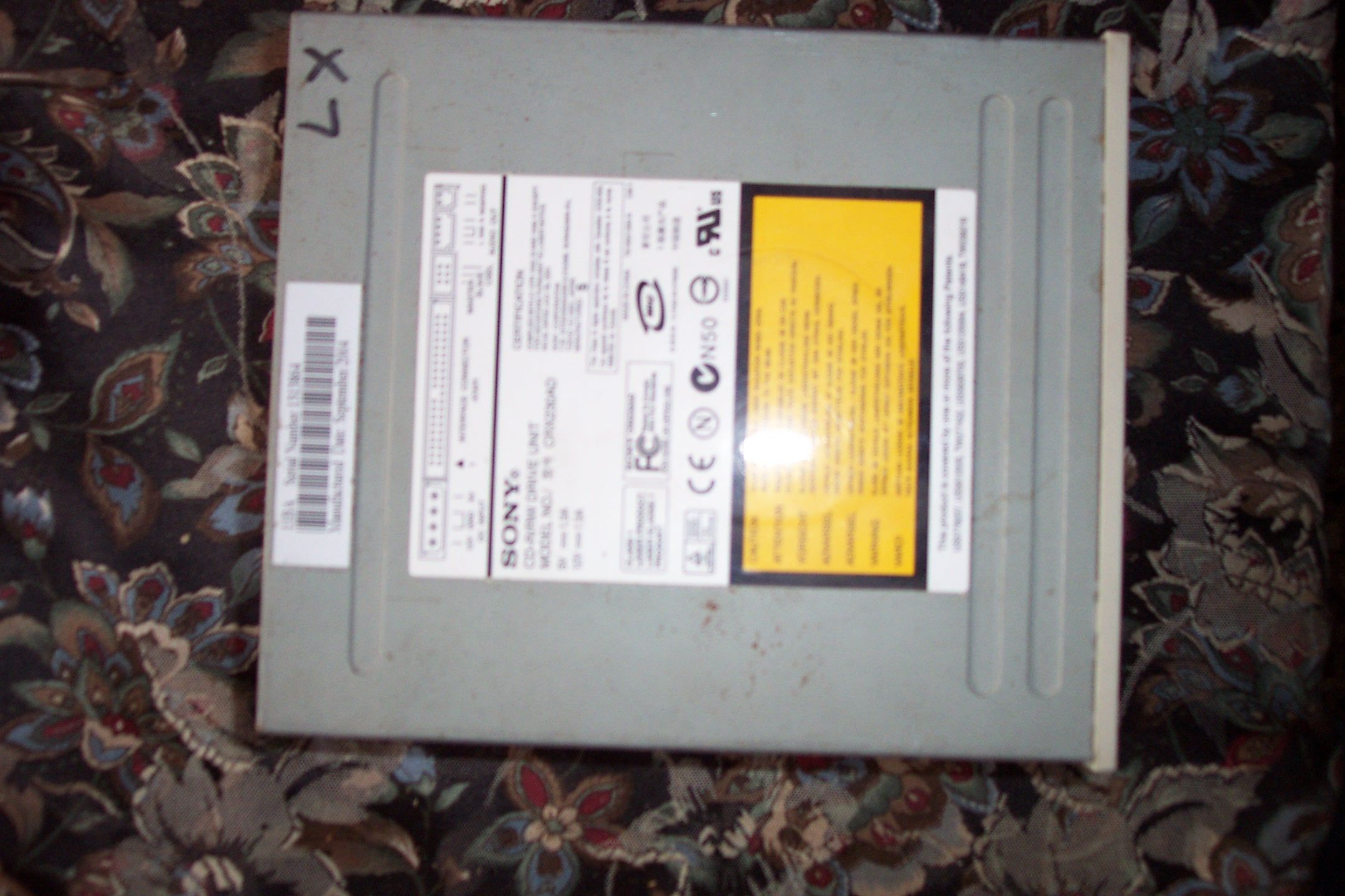 How to Make a Audio CD Player From Old Cdrom : 8 Steps - Instructables