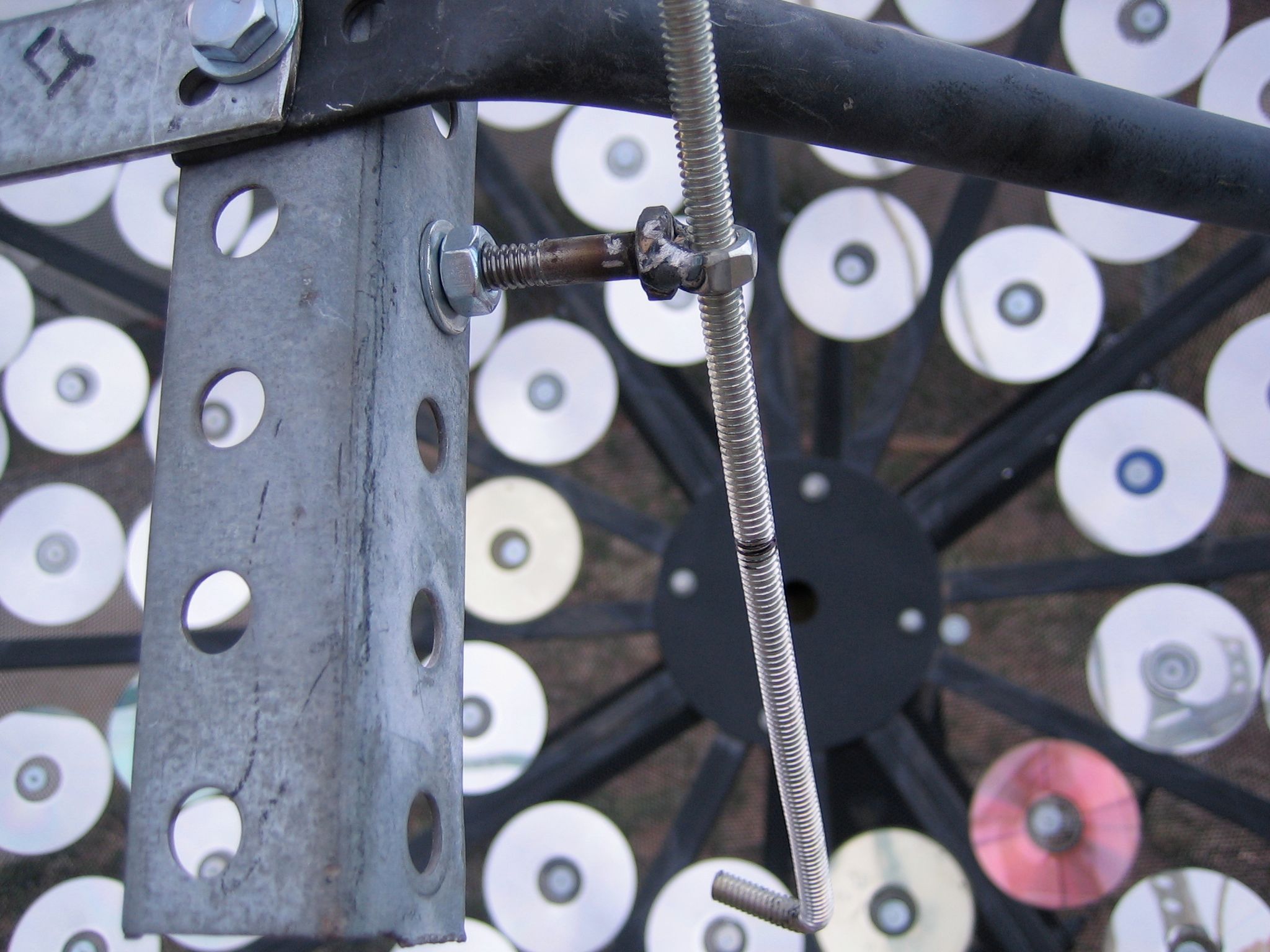 Solar Powered Stove Using 100% Recycled Materials : 6 Steps - Instructables