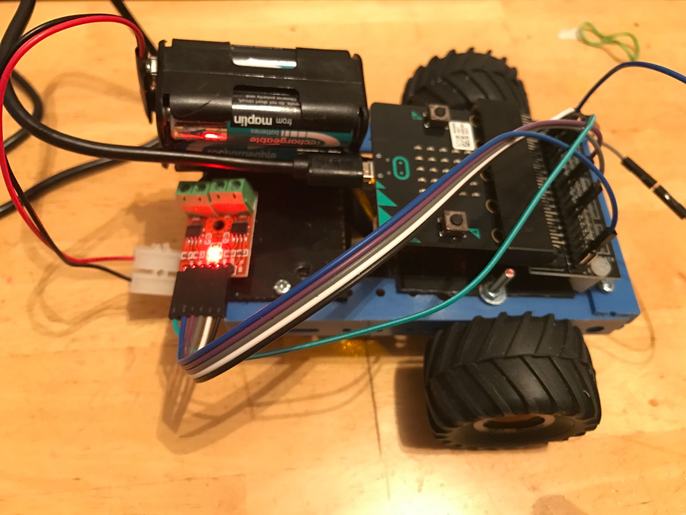 BBC MIcrobit Bot Using the L9110 Motor Controller : 4 Steps - Instructables