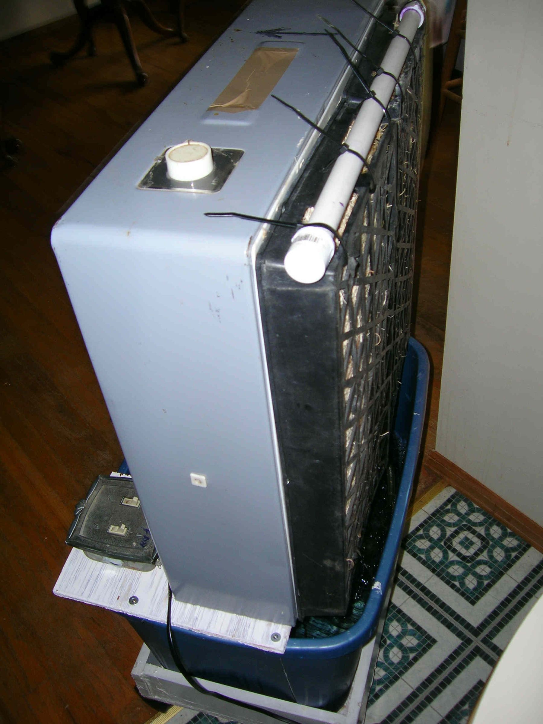 Almost Free, Portable, Indoor, Home-made Evaporative (Swamp) Cooler : 8 ...