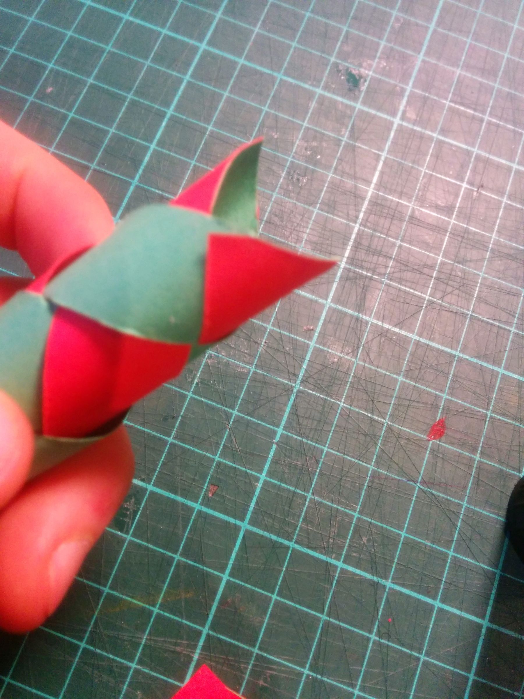 Paper Chinese Finger Trap : 9 Steps (with Pictures) - Instructables