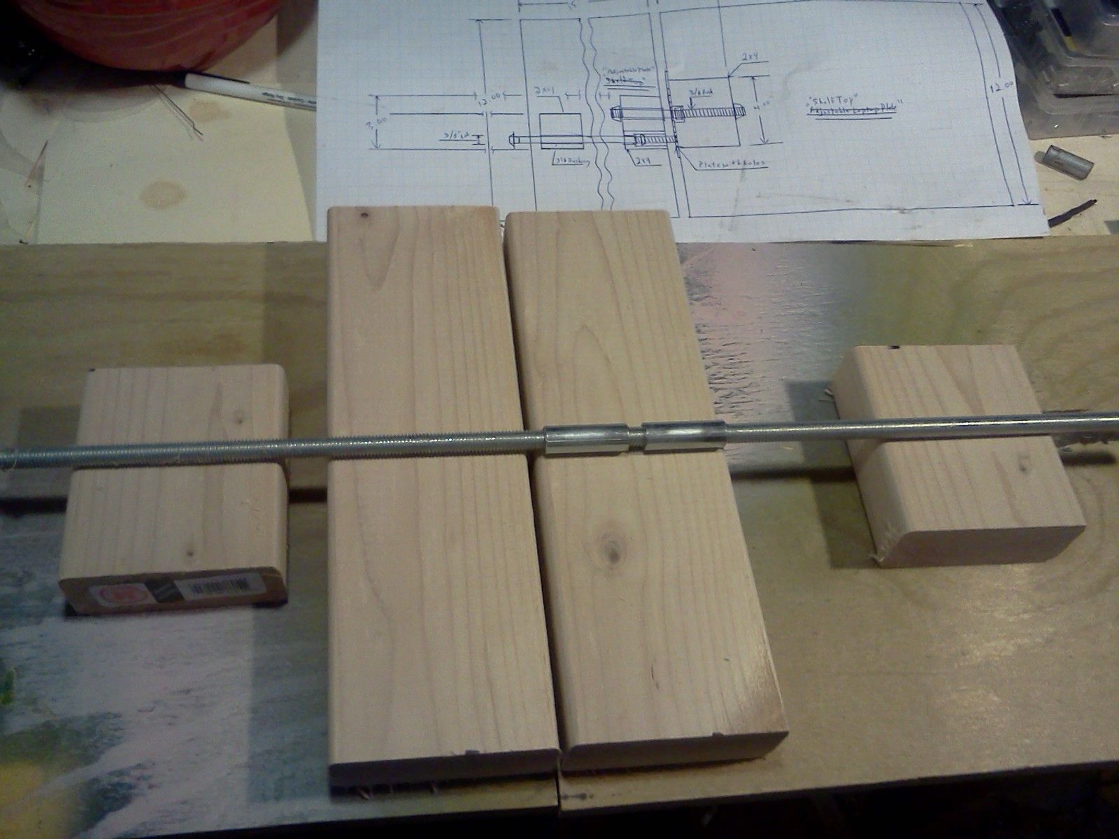 How to Build a Rotating Laptop Mobile Stand : 10 Steps - Instructables